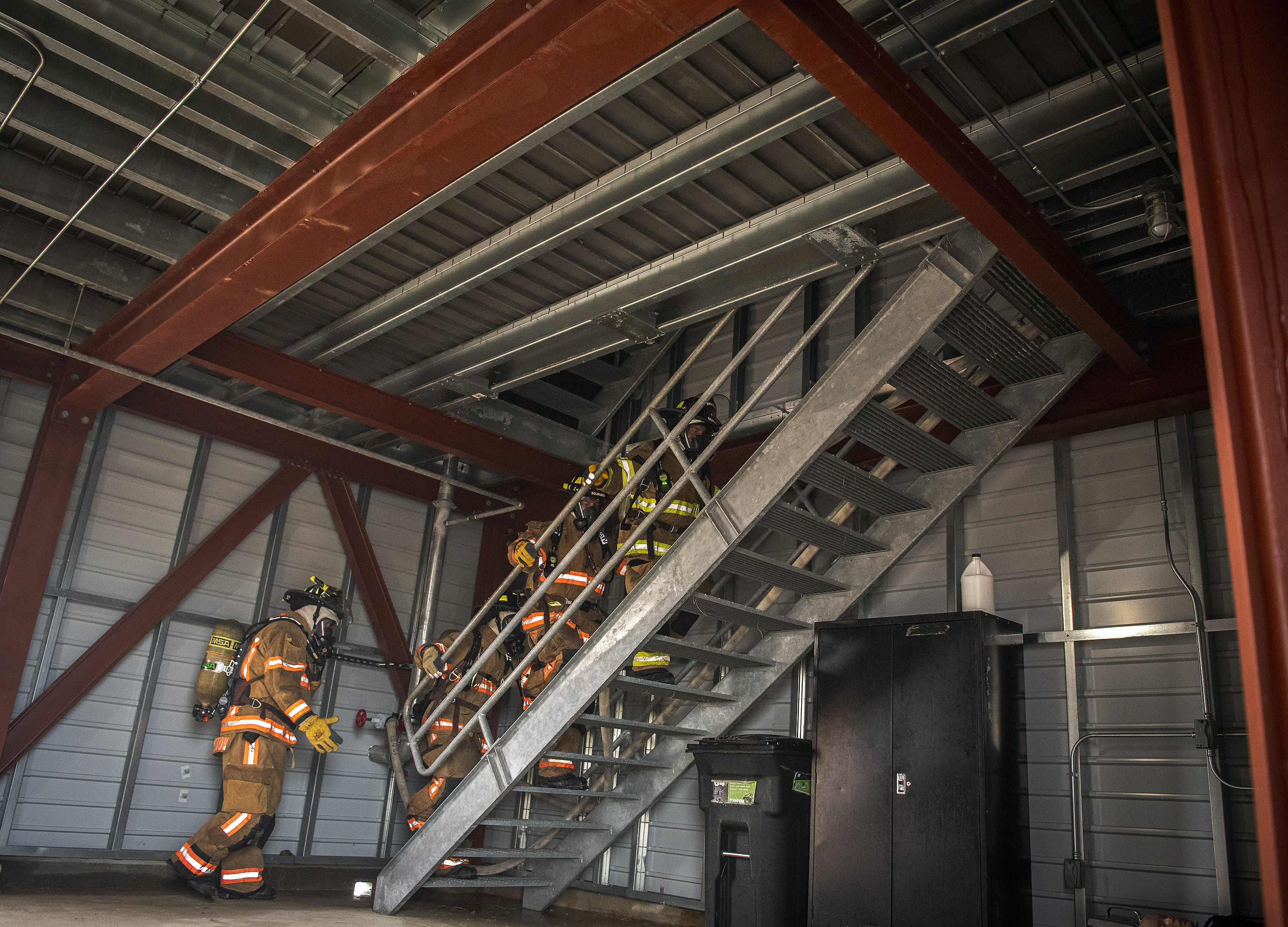 Feel the heat: structural fire training > Eglin Air Force Base ...