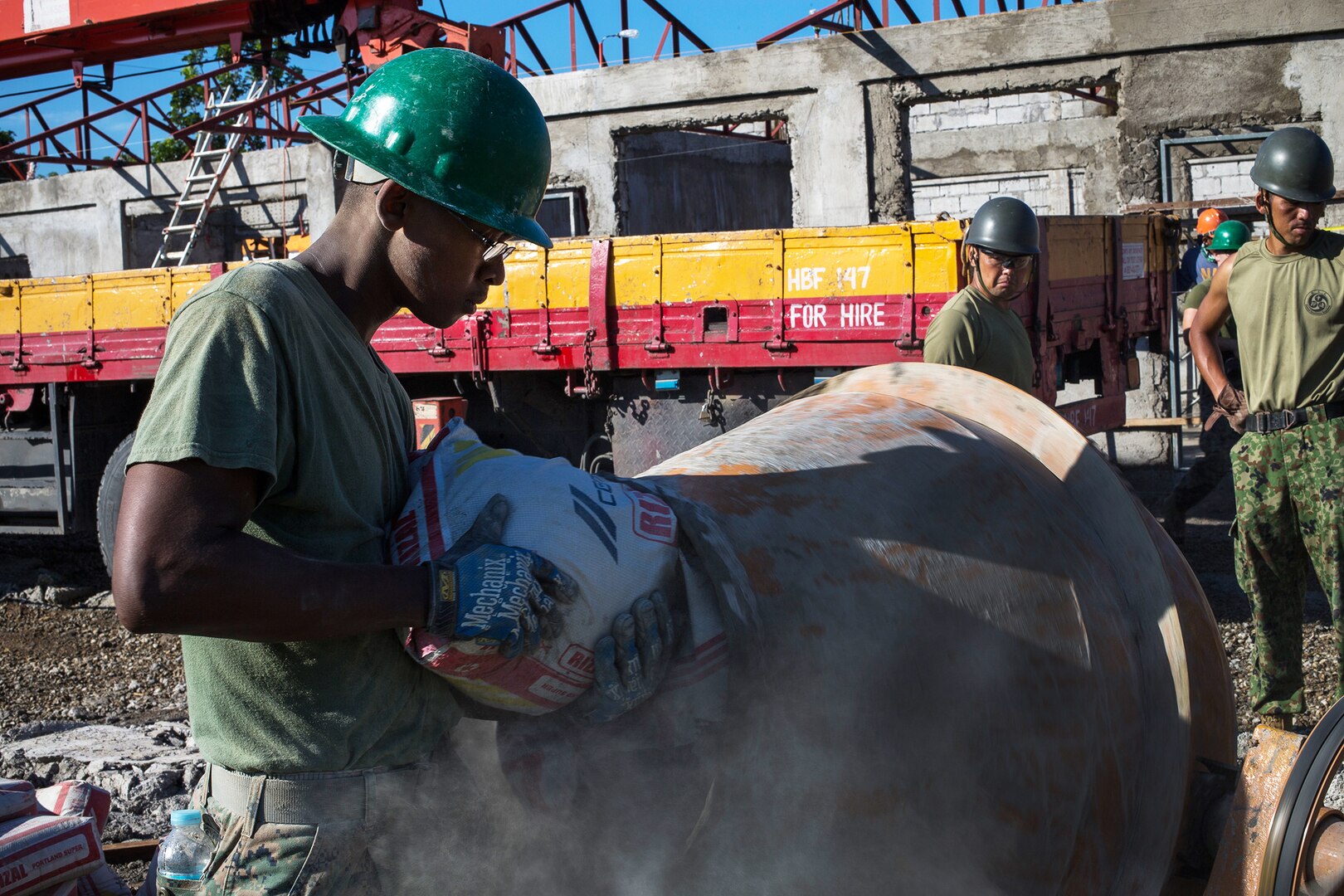 U.S. Marines and Armed Forces of the Philippines Launch Exercise ...