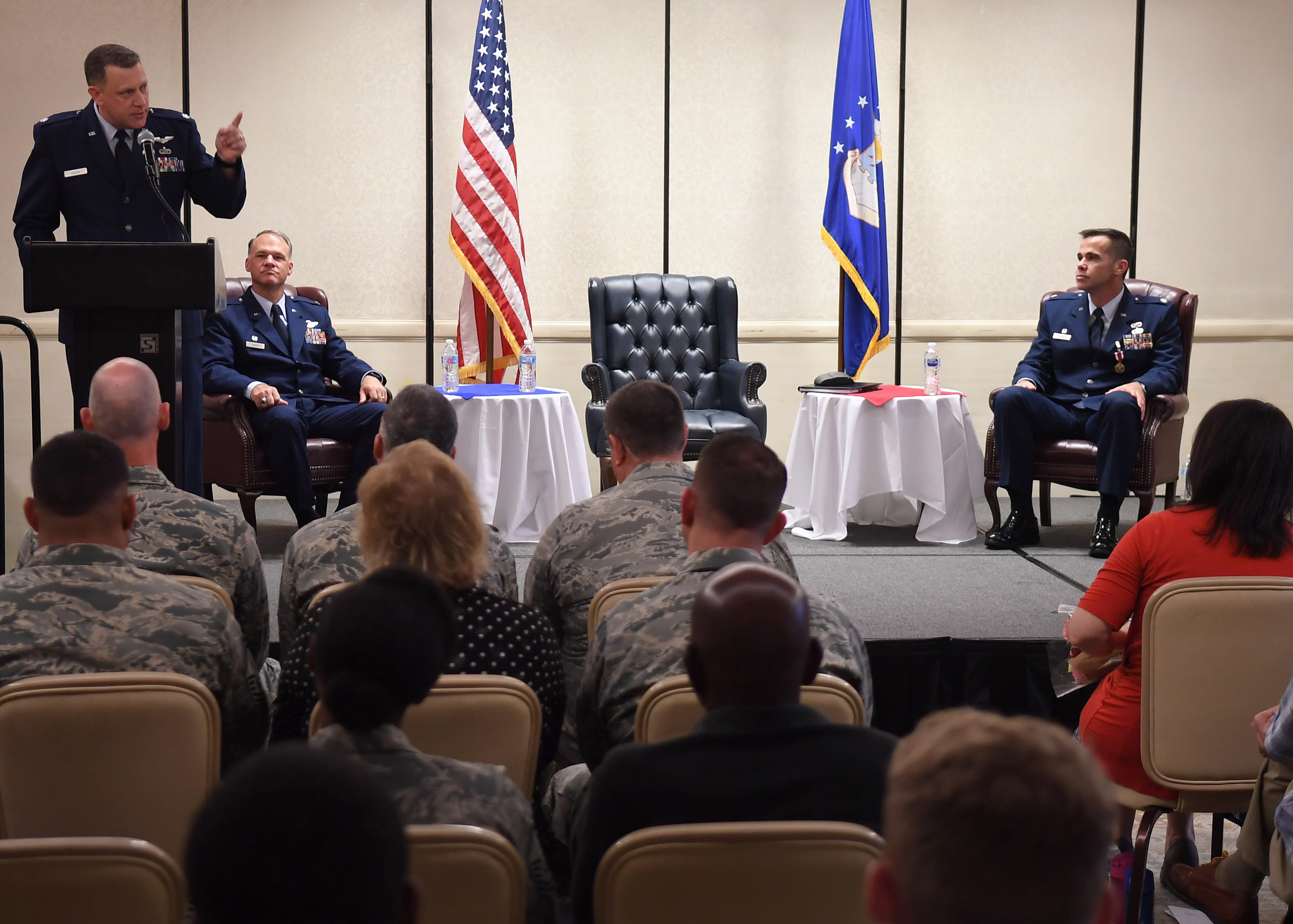 4th Combat Camera Squadron changes leadership > Air Force Reserve ...