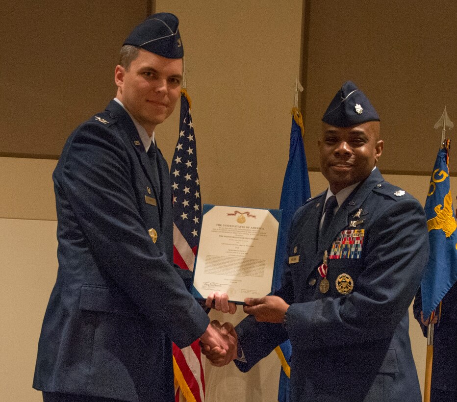 460th SCS change of command