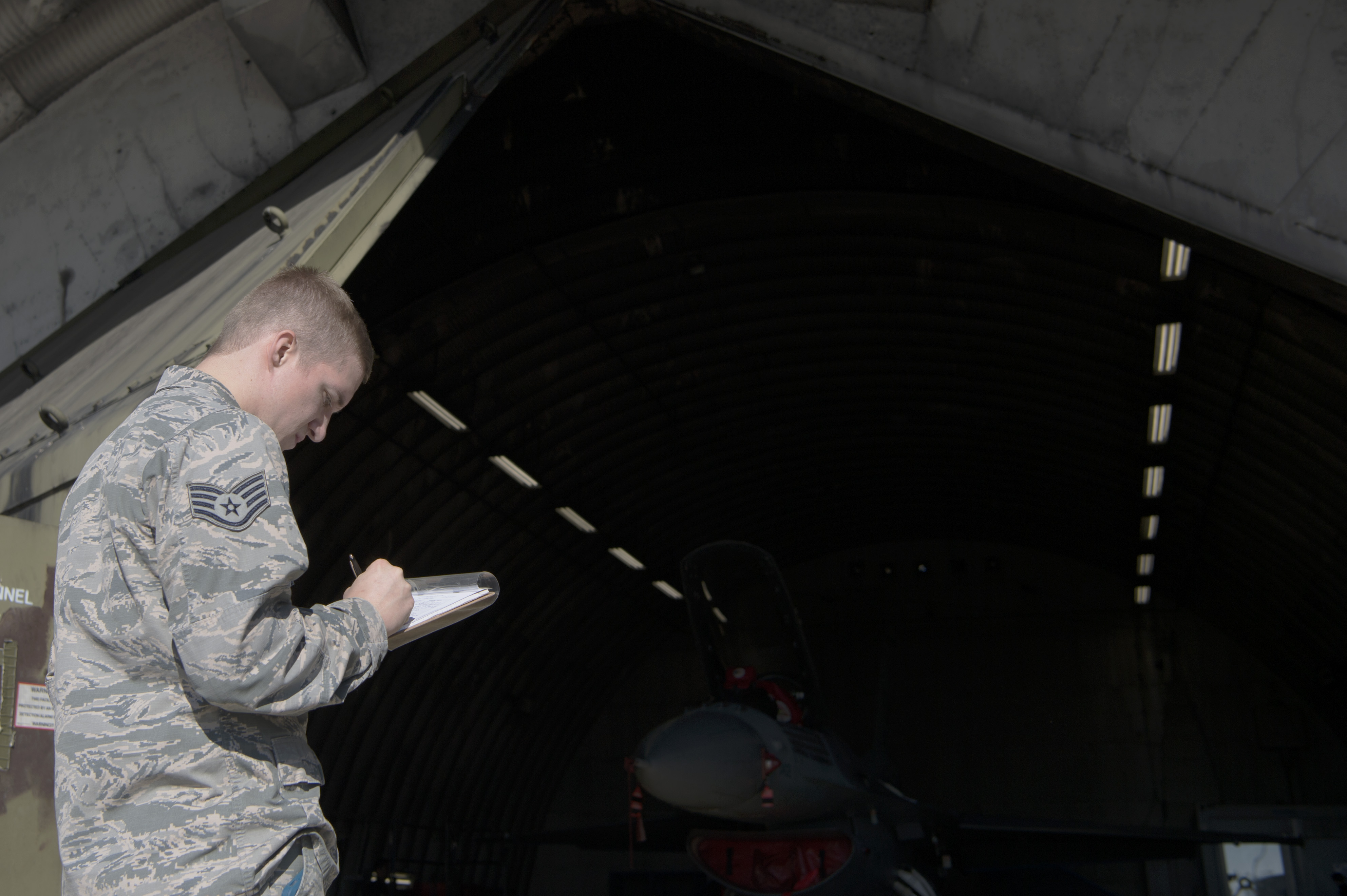 Sabers conduct short-notice exercise > Spangdahlem Air Base > Article ...