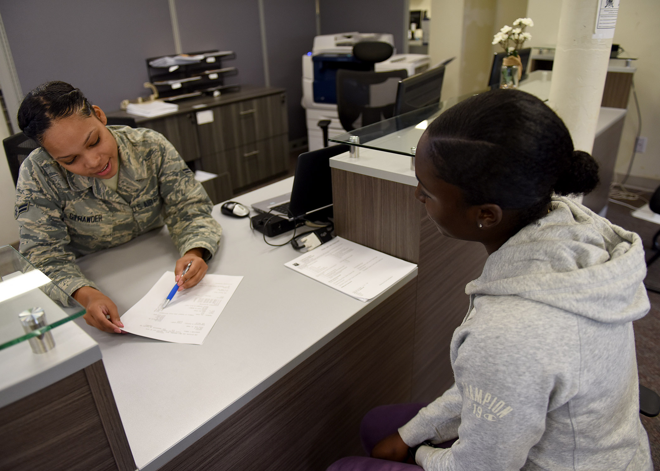 Finance Opens Satellite Office > Dyess Air Force Base > News