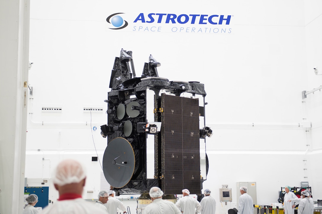 Advanced Extremely High Frequency (AEHF-4) Satellite Encapsulati