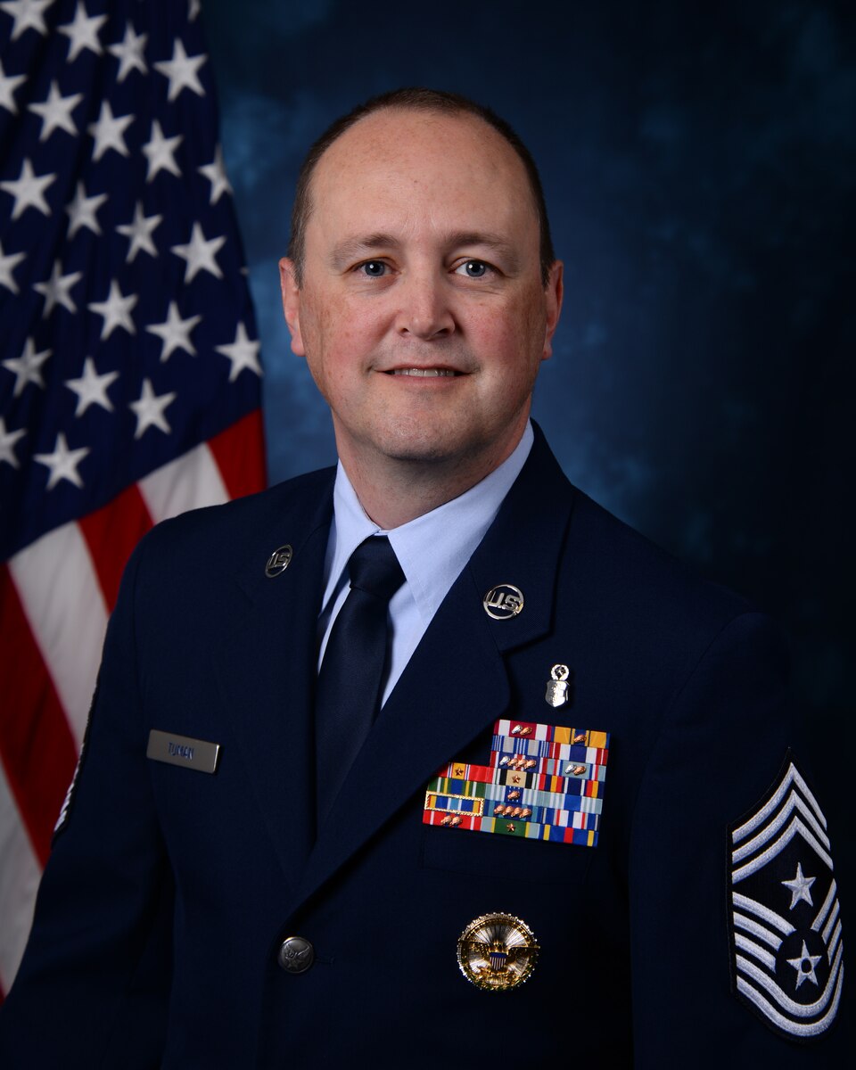 10th Air Base Wing gets new command chief > U.S. Air Force Academy ...