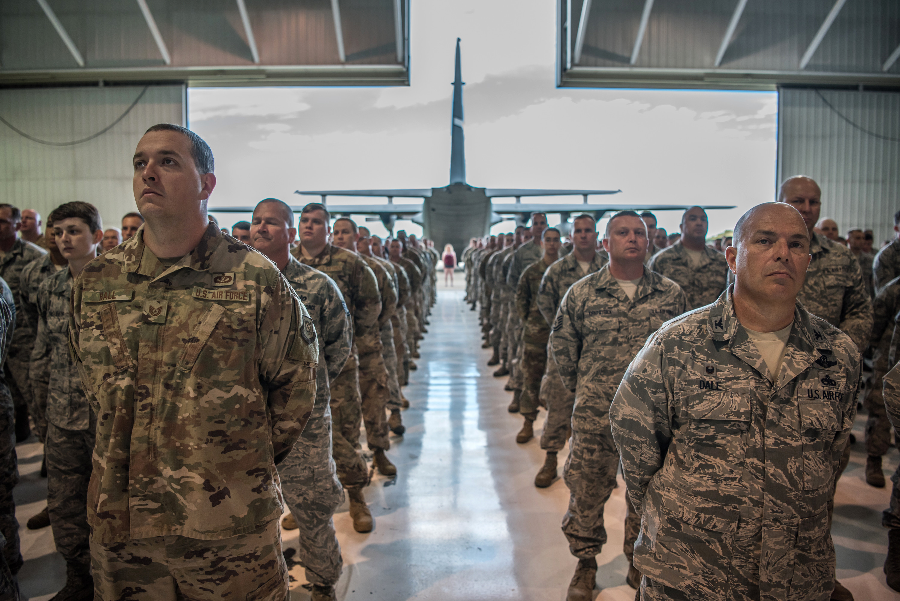 123rd Airlift Wing earns its 17th Air Force Outstanding Unit Award ...