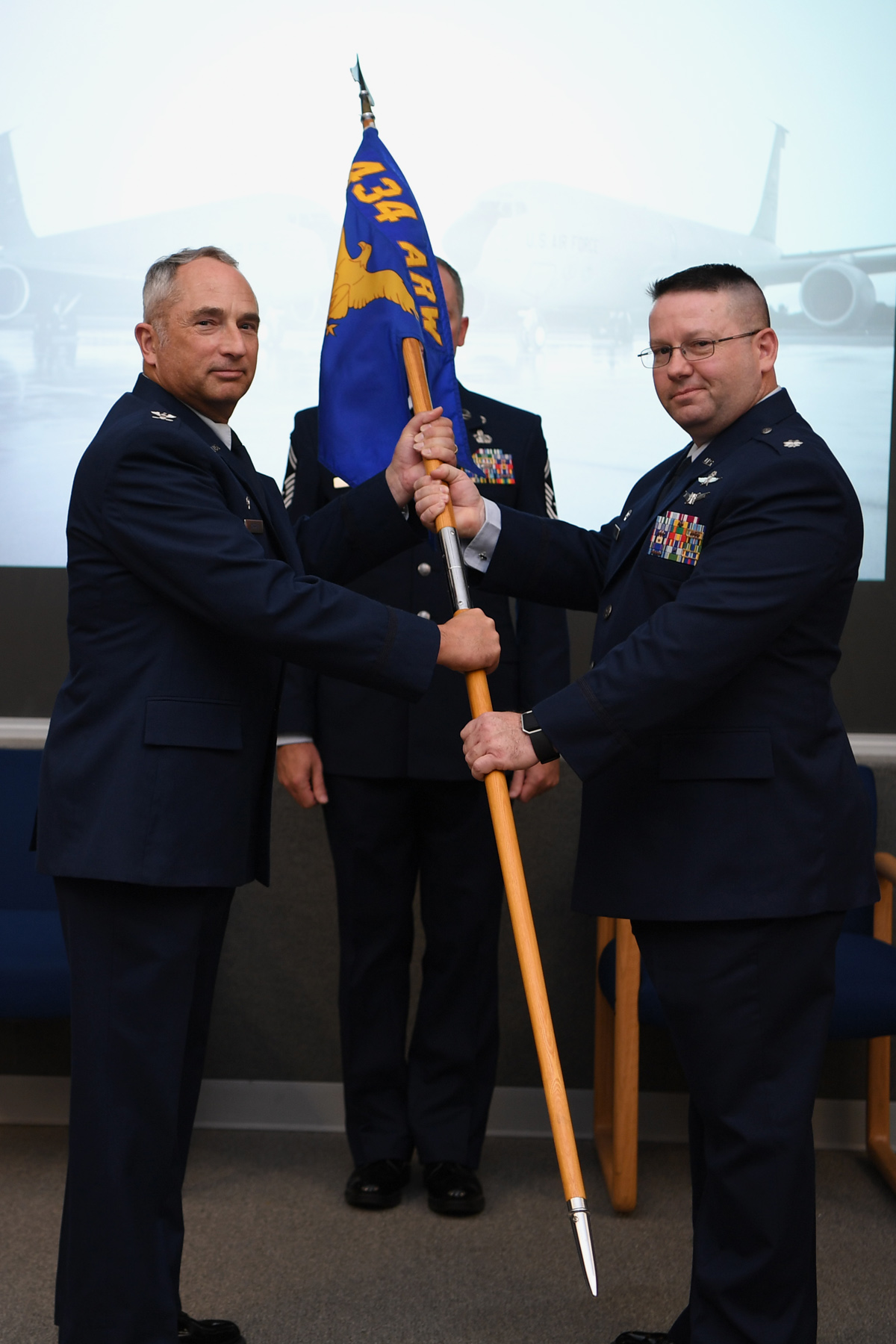 O’Neil takes command of 434th CS > Grissom Air Reserve Base > Article ...