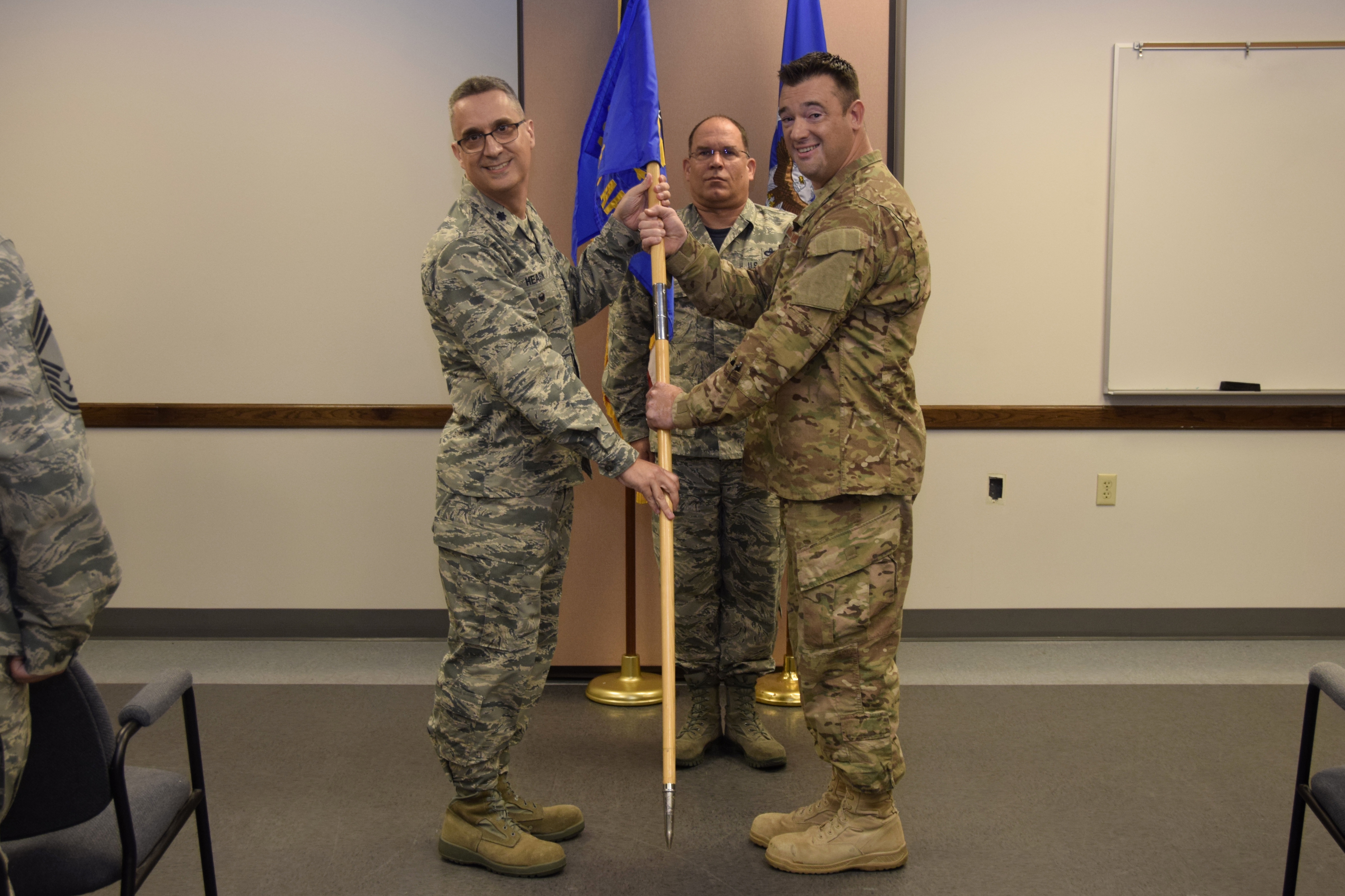The 26th Aerial Port Squadron gains new commander > 433rd Airlift Wing ...