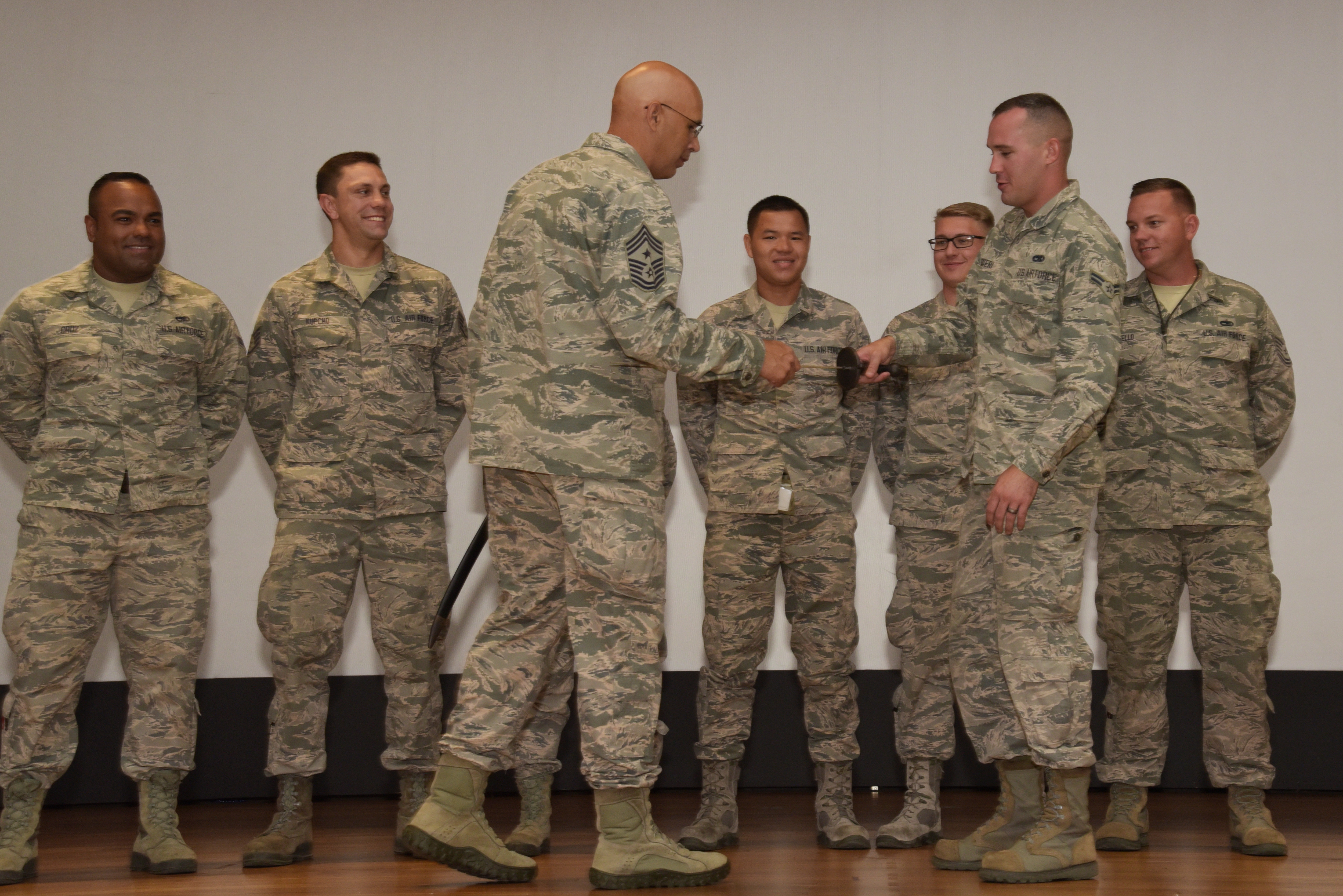 Command Chief Bids Farewell to 927th ARW > 927th Air Refueling Wing ...
