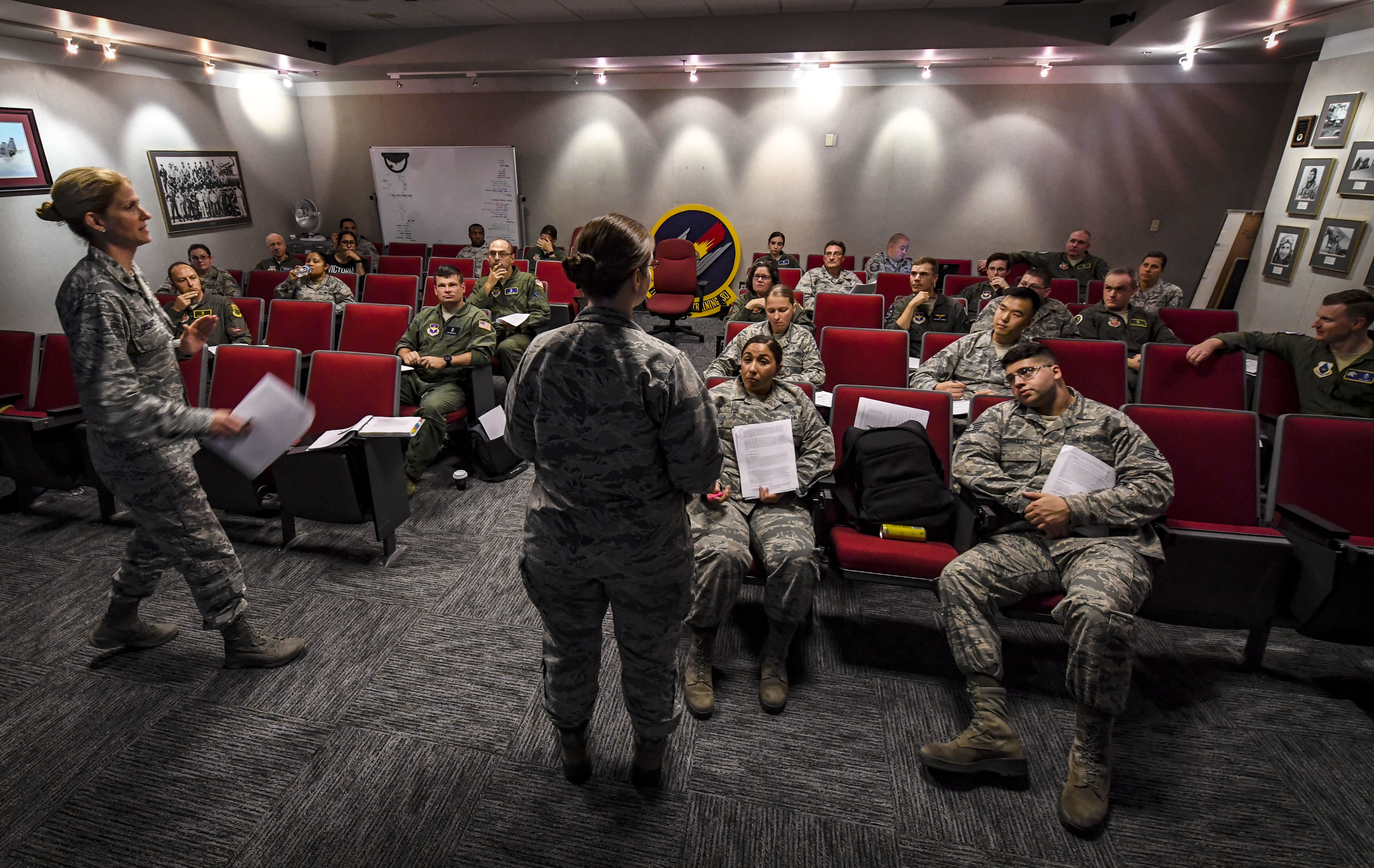 Human factor workshop trains subject matter experts > Air Combat ...