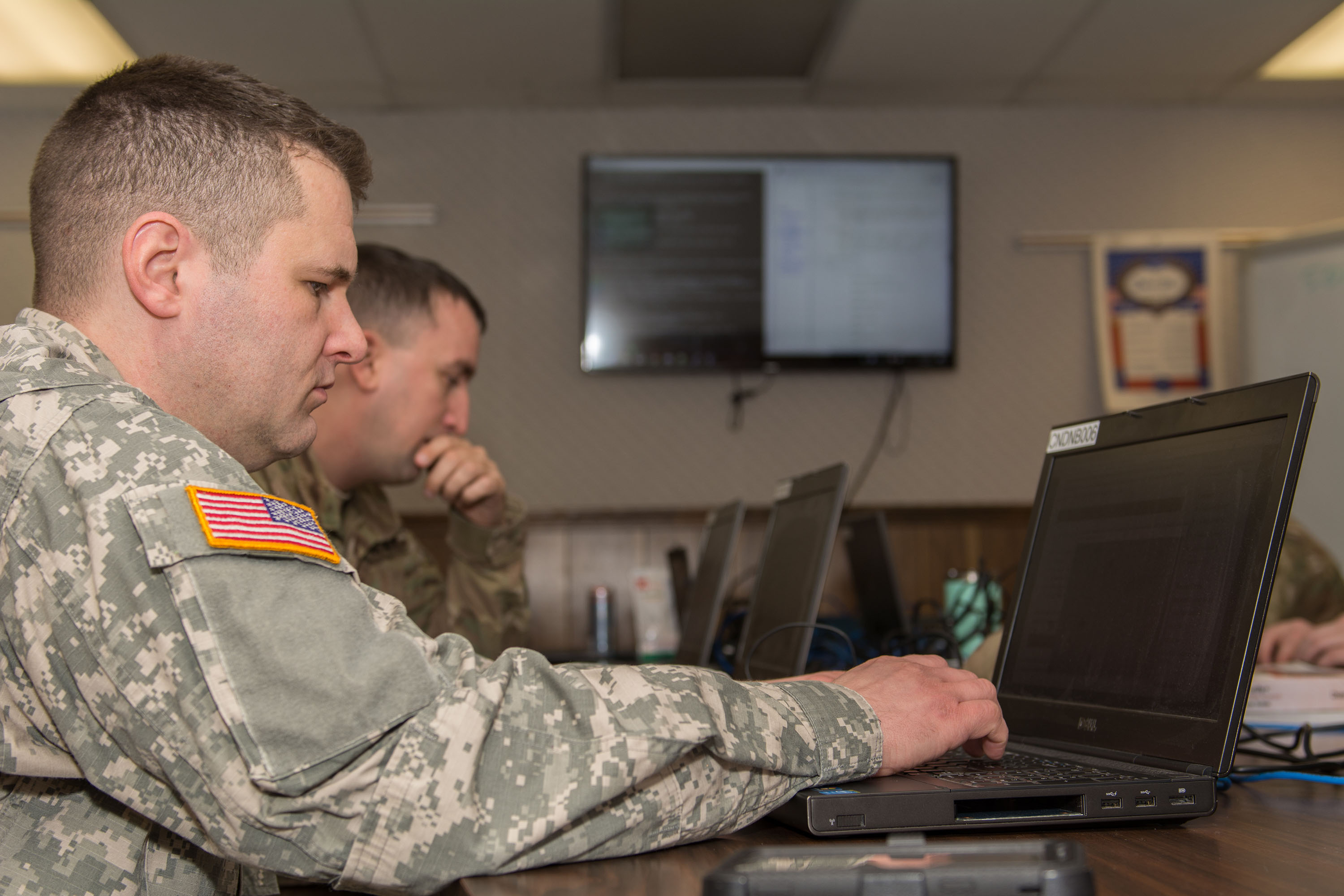 Cyber-security Soldiers practice skills