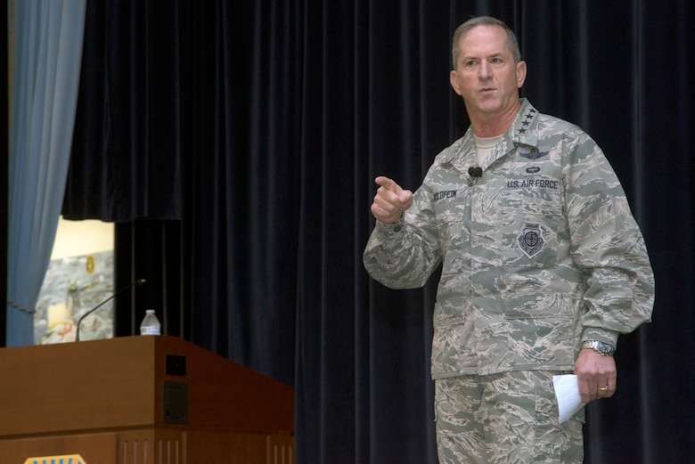 CSAF shares squadron revitalization vision with ACSC > Maxwell Air ...