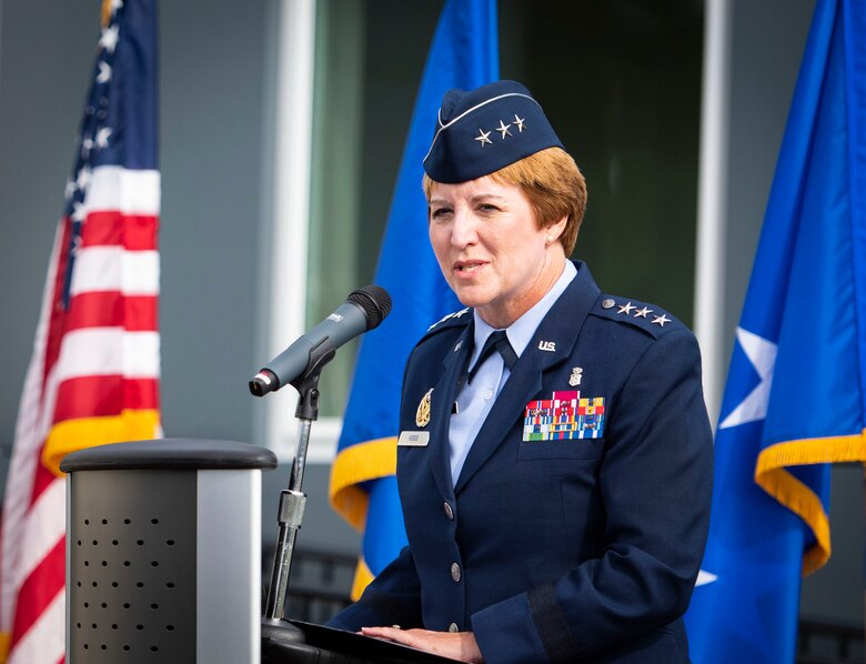 ‘The people and the mission’: Retiring Air Force Surgeon General ...
