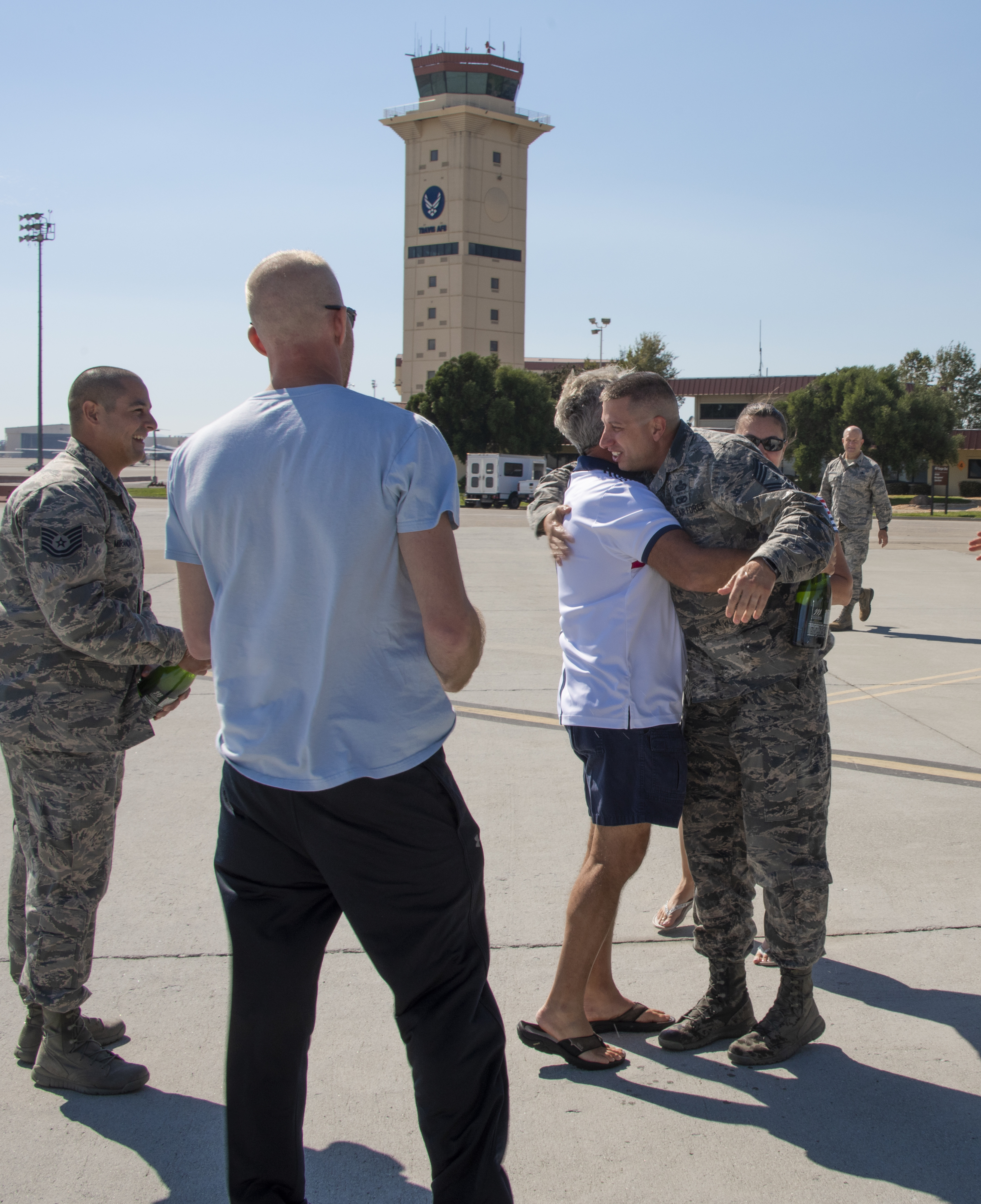 Command chief takes final flight > Travis Air Force Base > Display