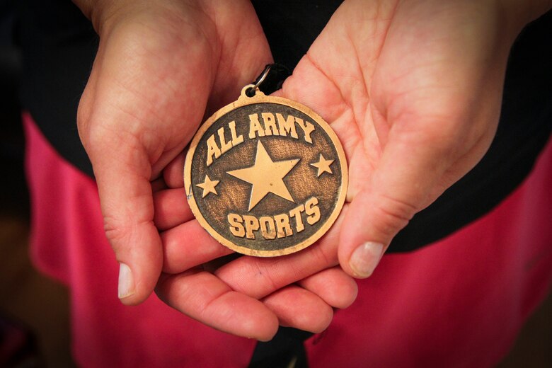 Army Reserve Soldier's remarkable golf skills span 20 years > U.S. Army ...