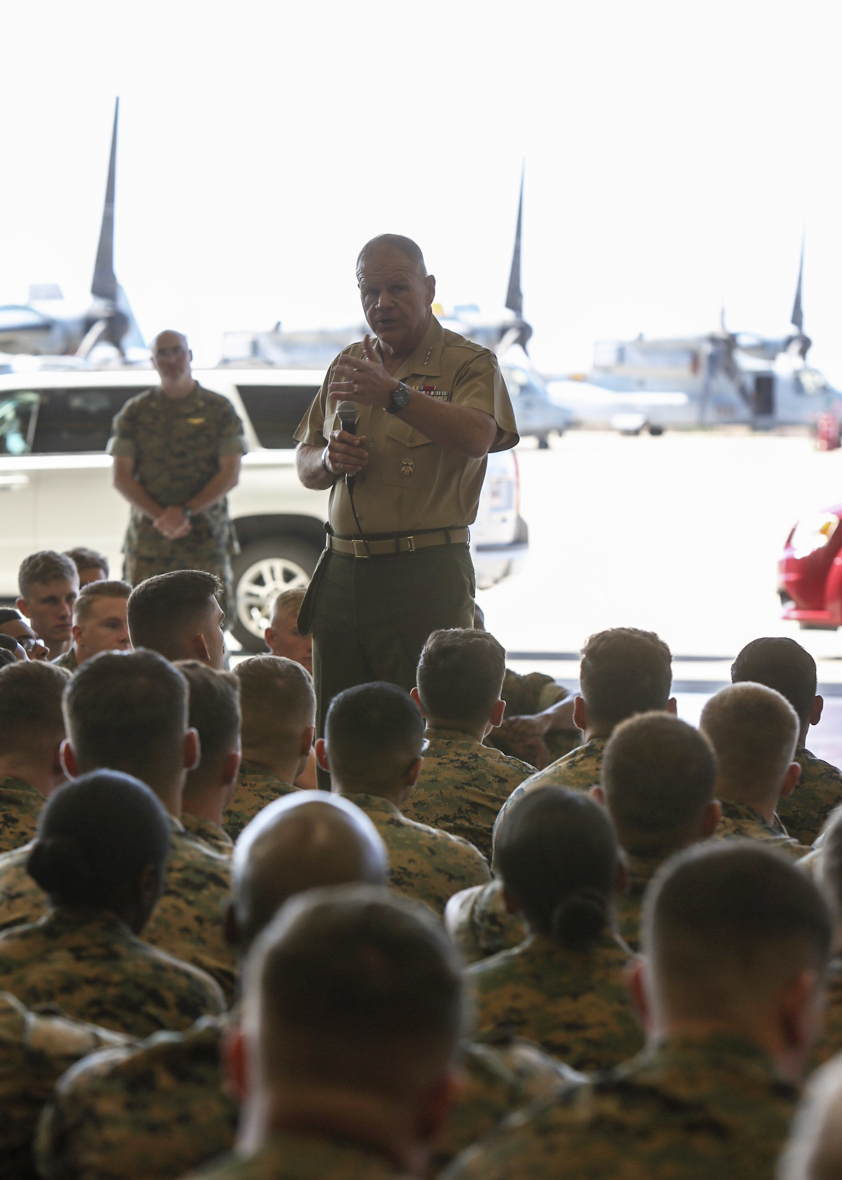 3rd MAW flocks to the Commandant