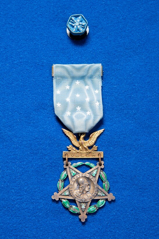 Lt. Harold E. Goettler - Medal of Honor