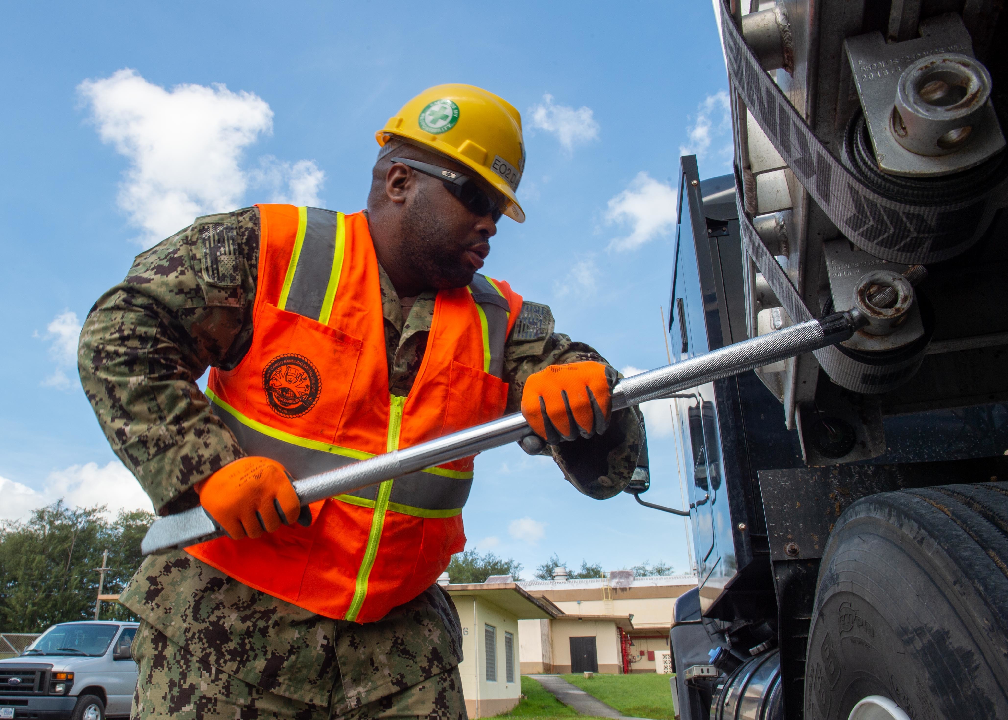 BeeCam: Seabees Around the World 9.21.18 > Seabee Magazine > News