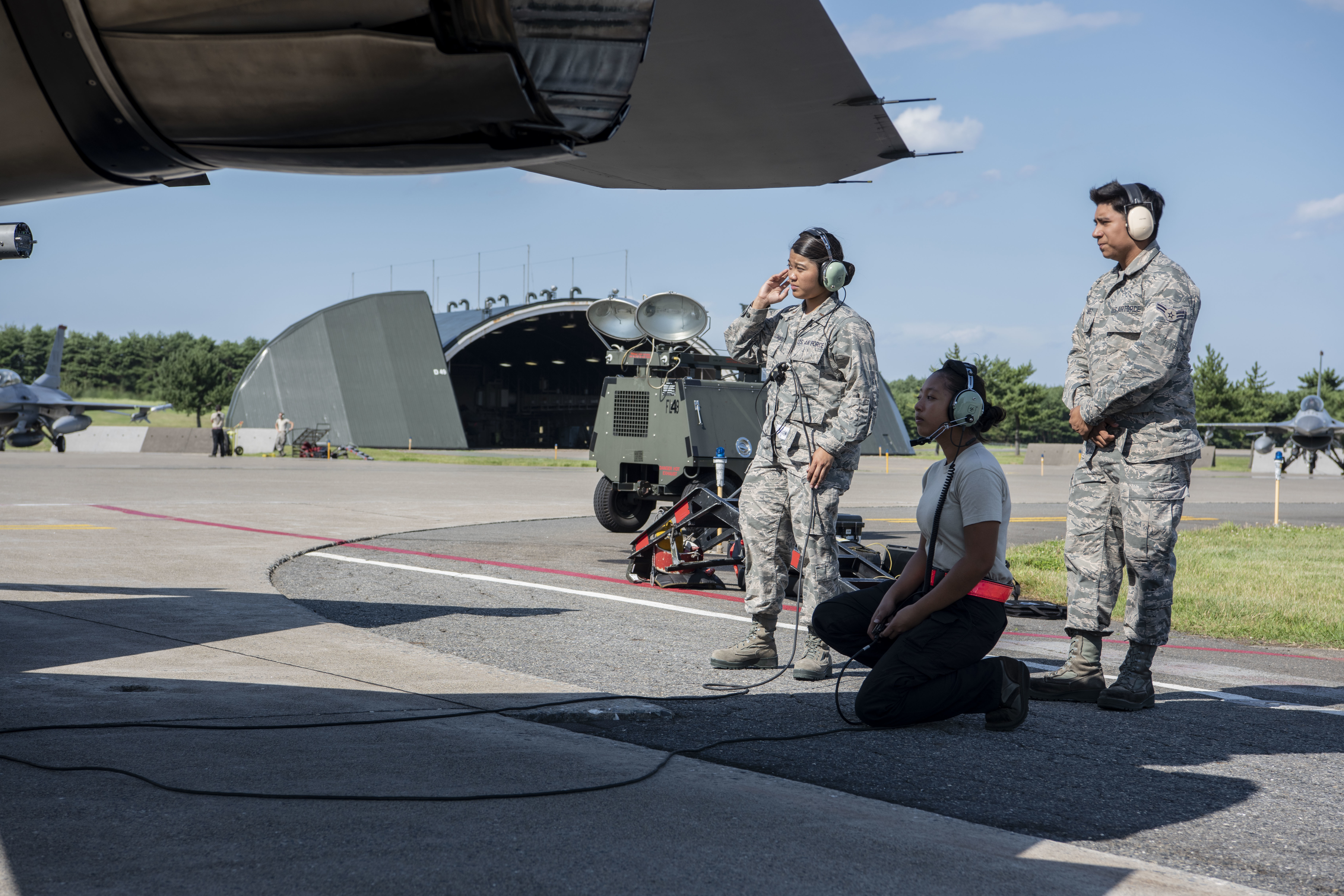 35th LRS Airmen shadow crew chiefs for a day > Misawa Air Base ...