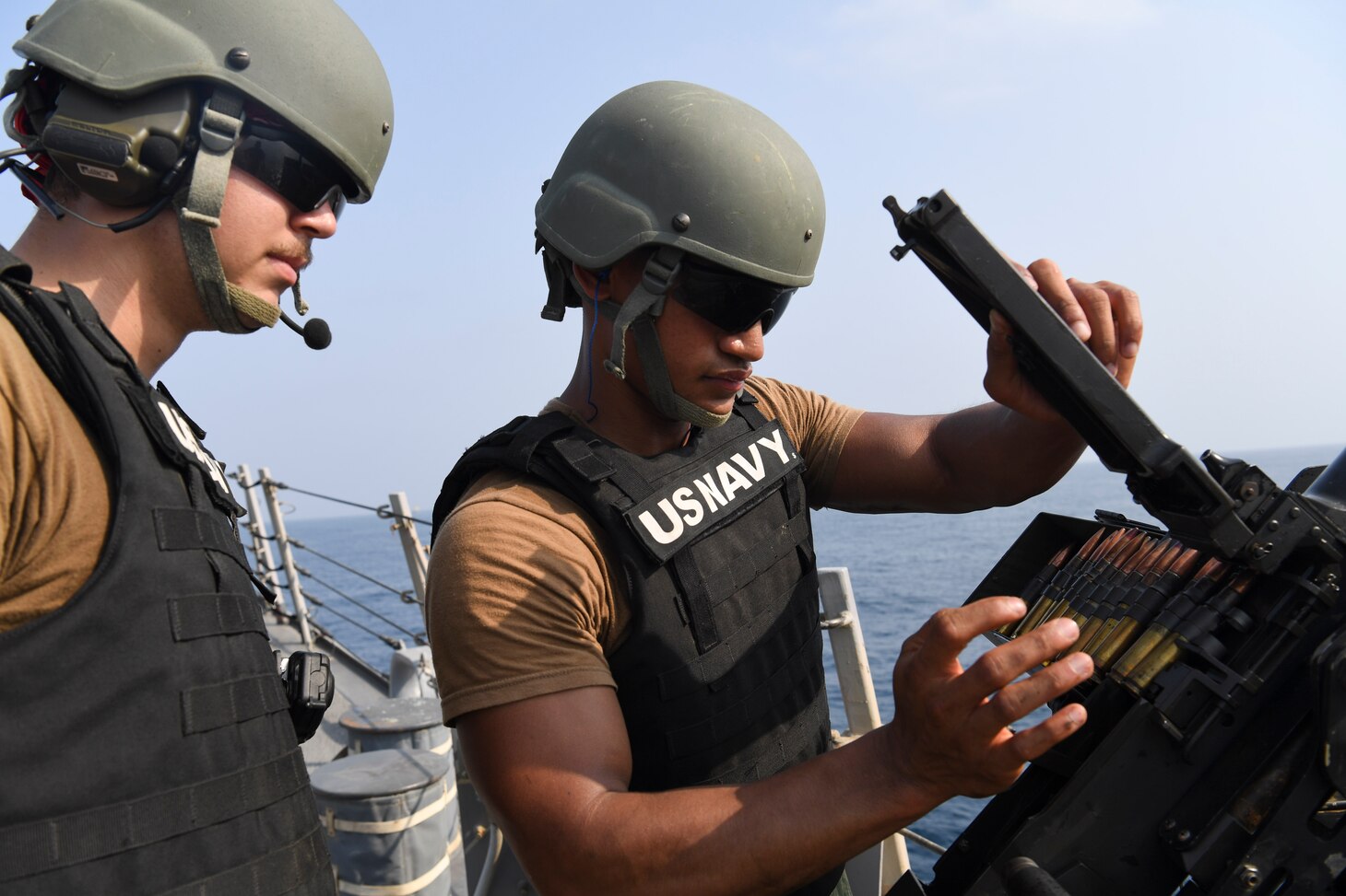 Task Force 55 Conducts GUNNEX > U.S. Naval Forces Central Command > Display
