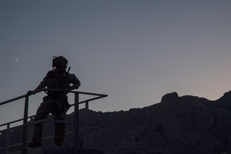 21st STS Airmen conduct global access training > Air Force Special ...