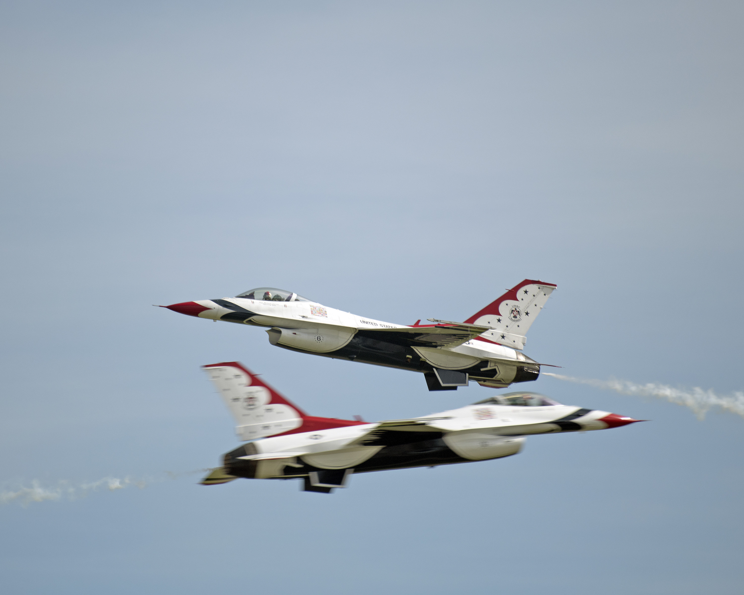 ‘Thunder Over the Bay’ entertains thousands > Travis Air Force Base > News