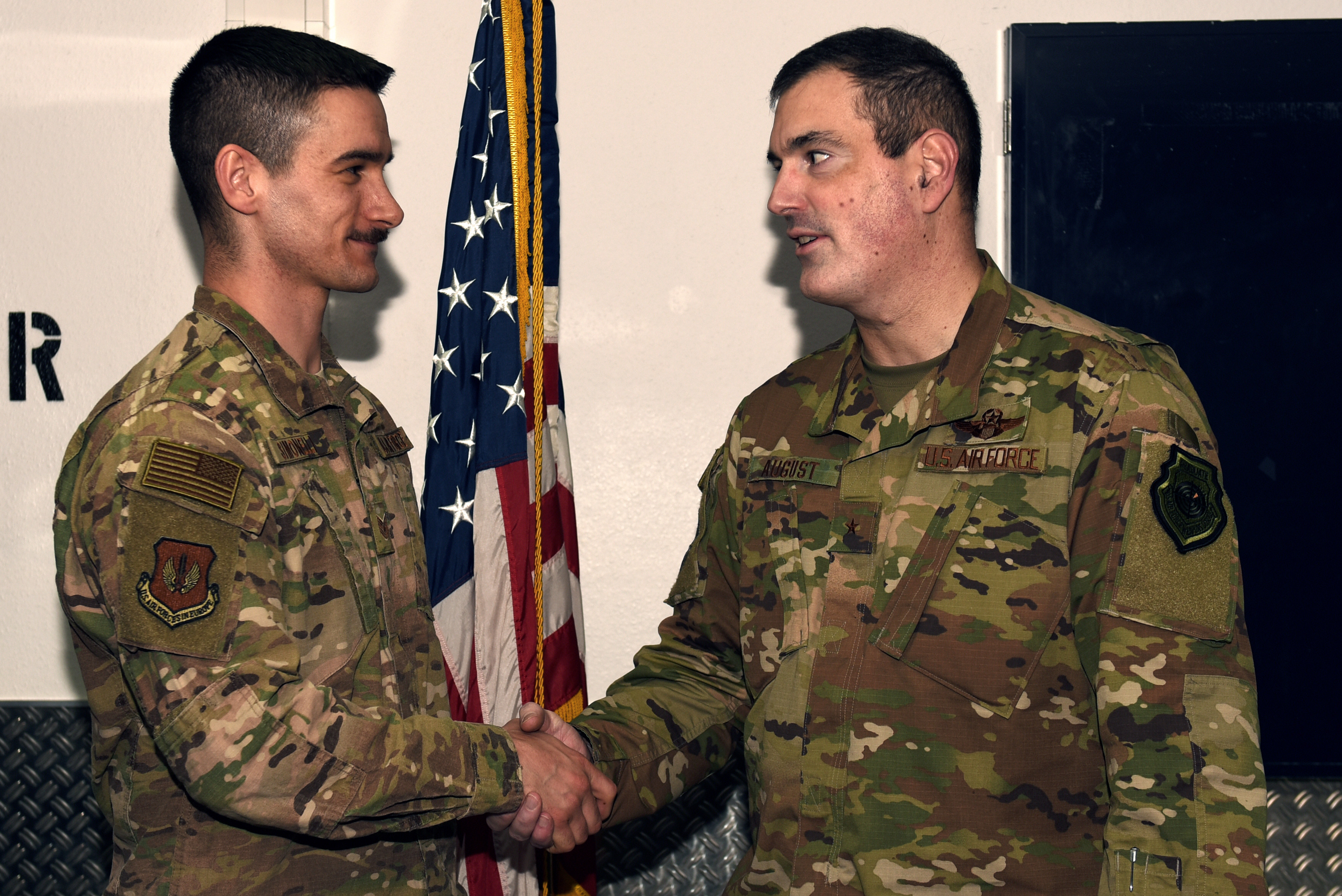 Quick-thinking wingman recognized as Airlifter of the Week > Ramstein ...