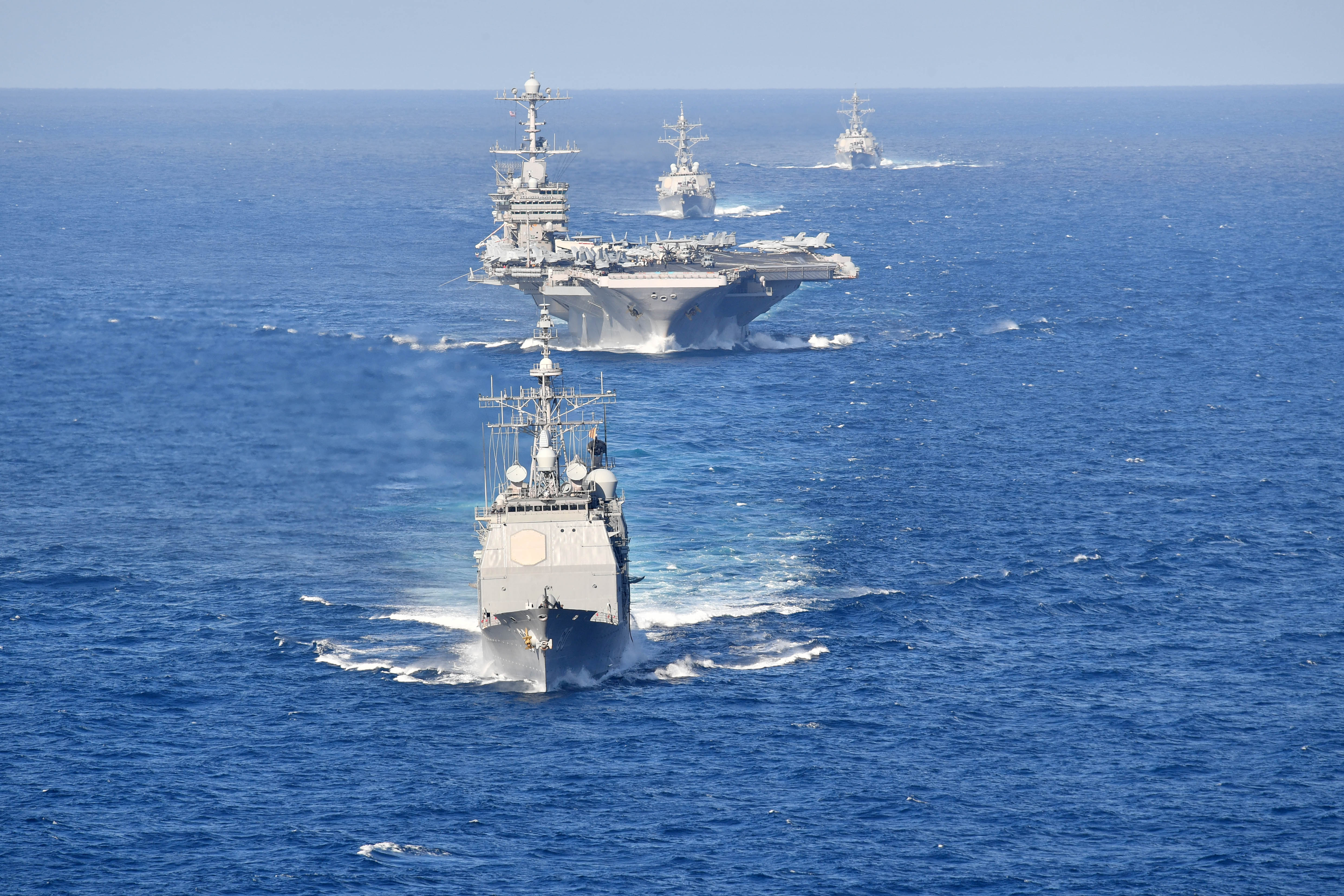 190407-N-MQ631-0158