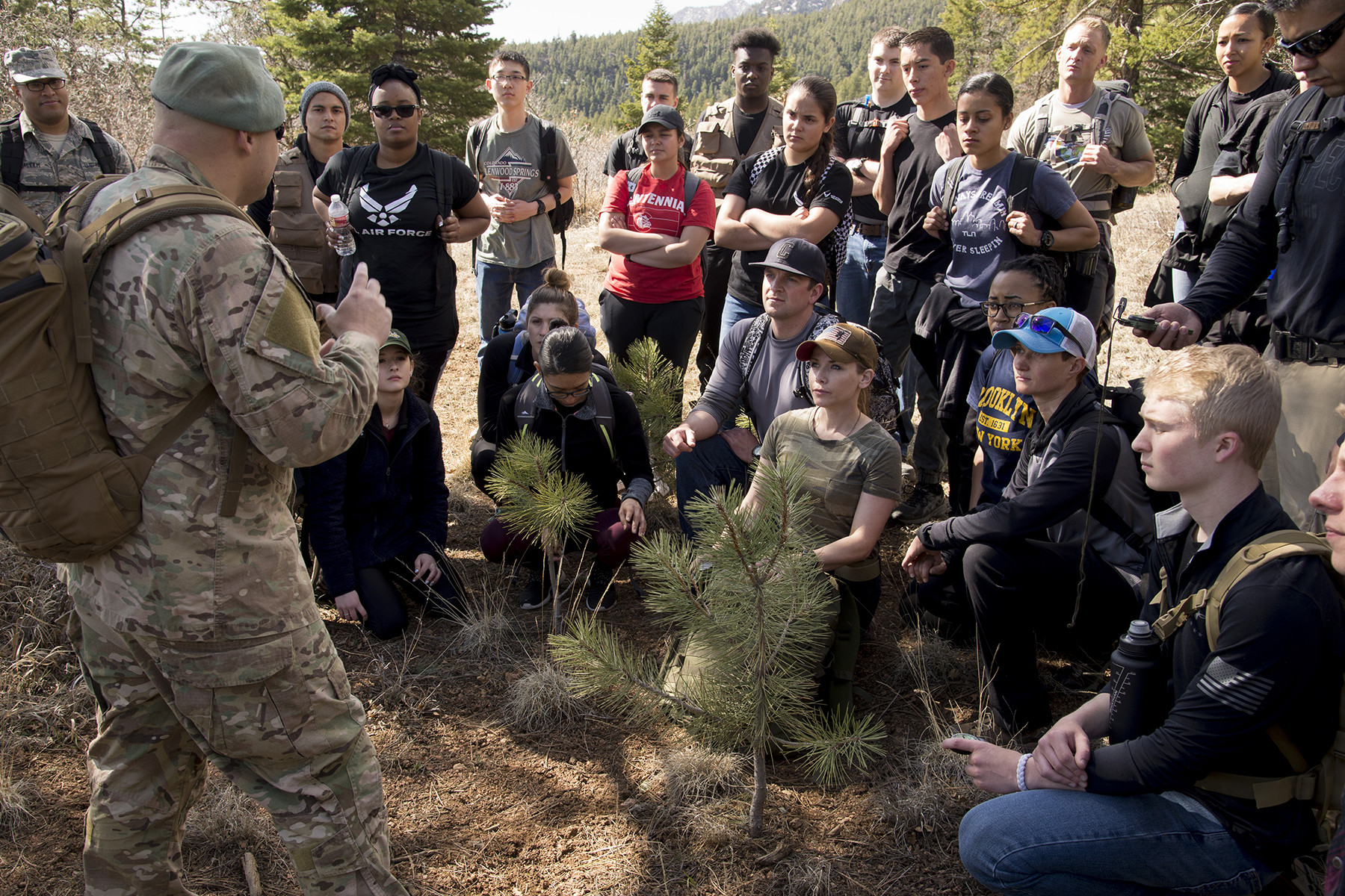 SERE specialist teaches future reservists how to find their way > 22nd ...