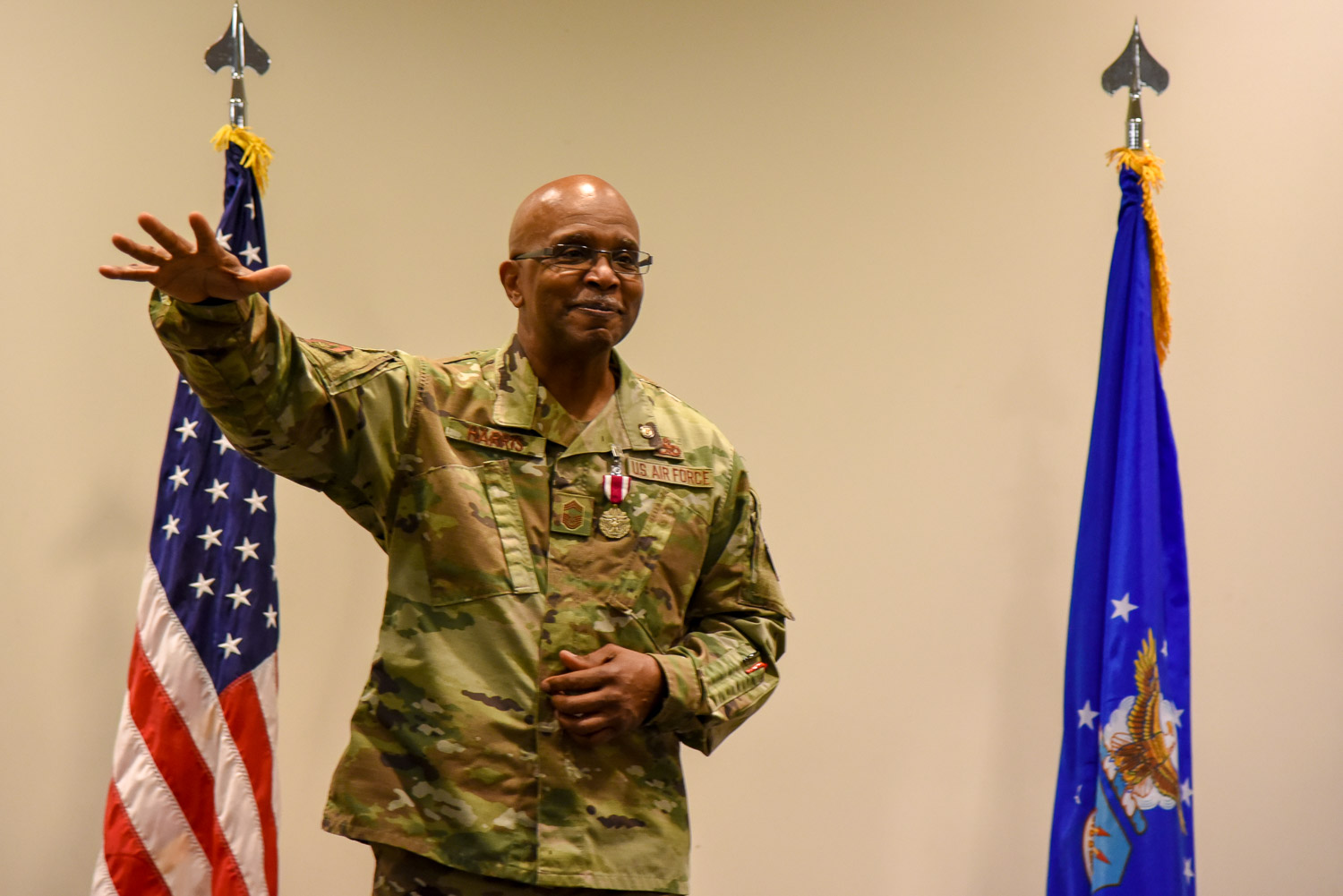 CMSgt. Harris drops mic on 34 year career > 403rd Wing > Article Display