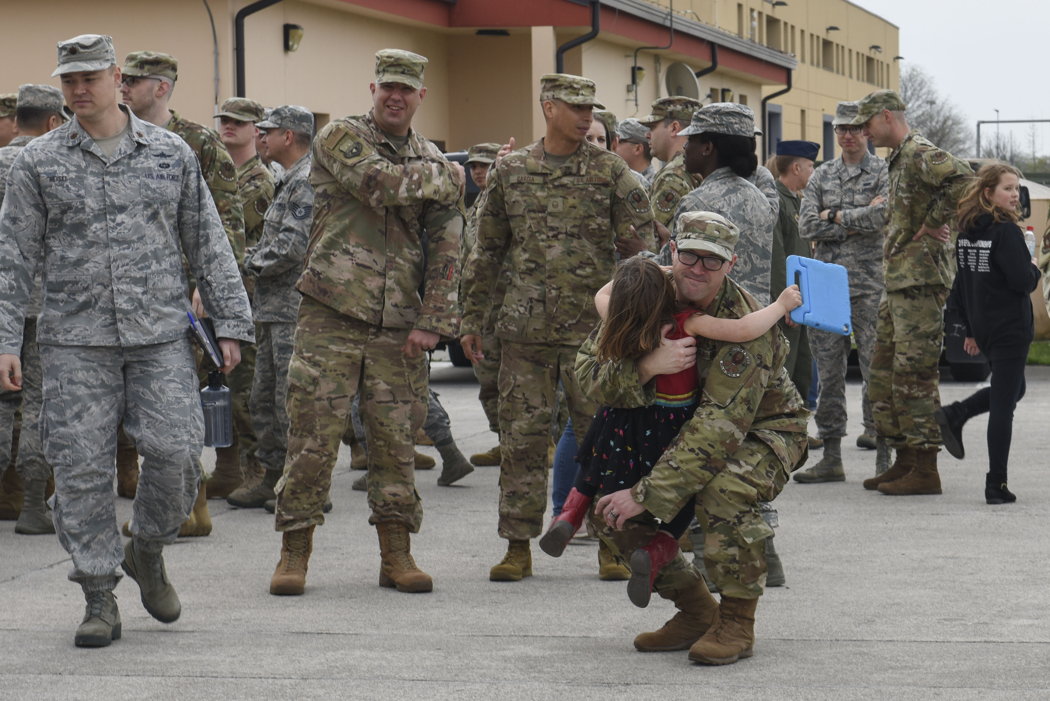 606 ACS Airmen deploy from Aviano