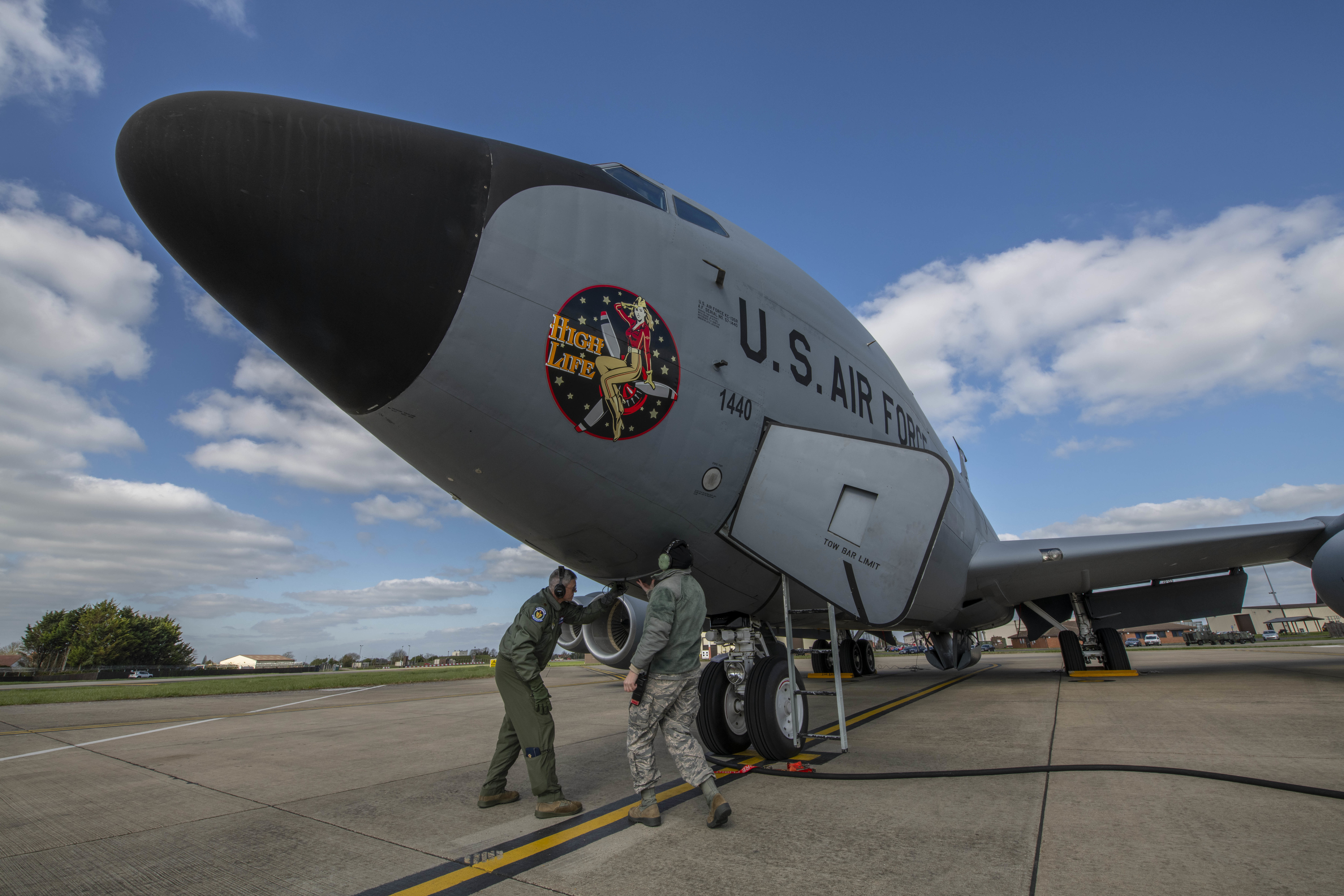 100 AMXS launches, recovers Bloody Hundredth aircraft > Royal Air Force ...