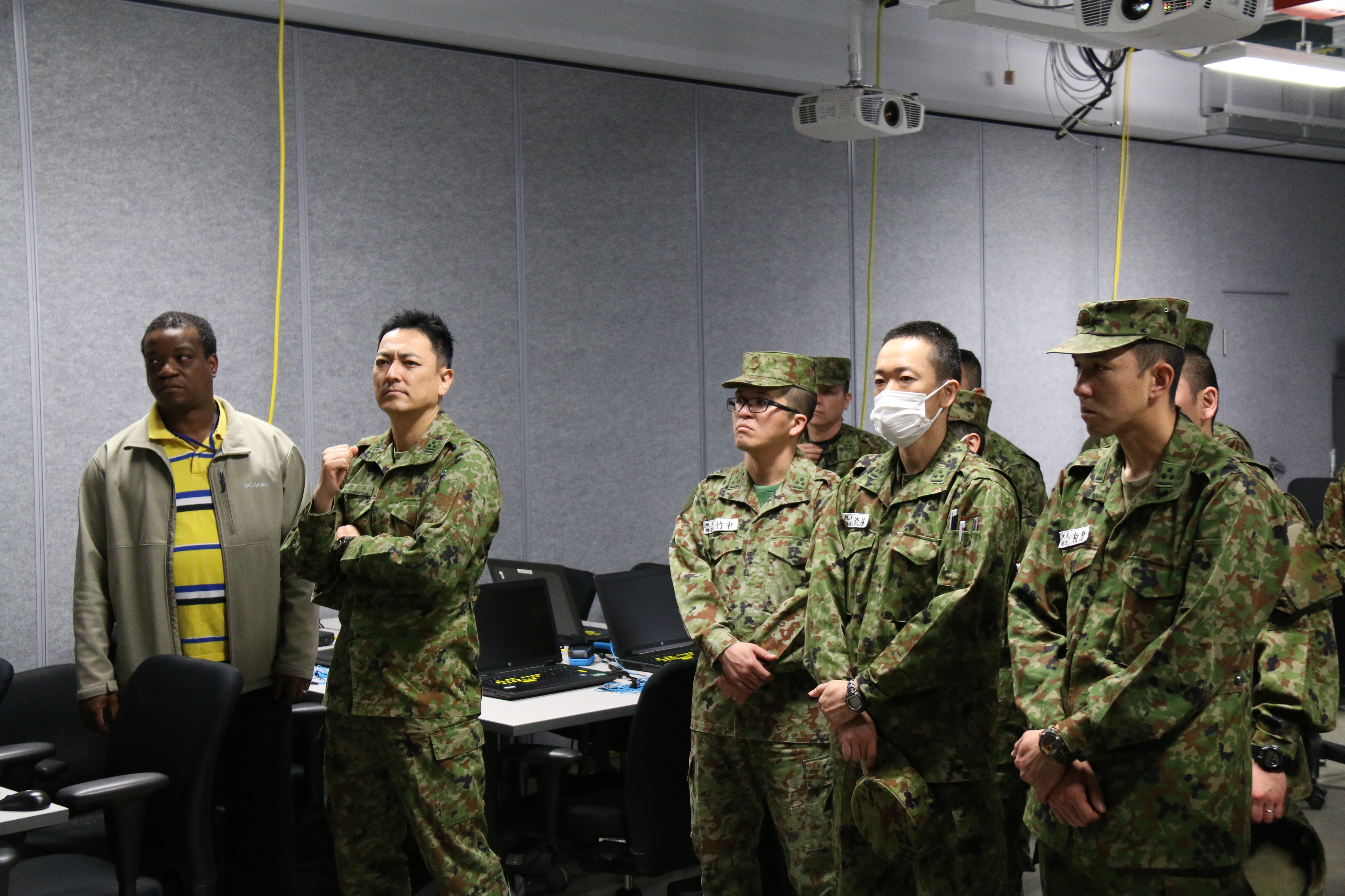 JGSDF Engineer Students visit Zama