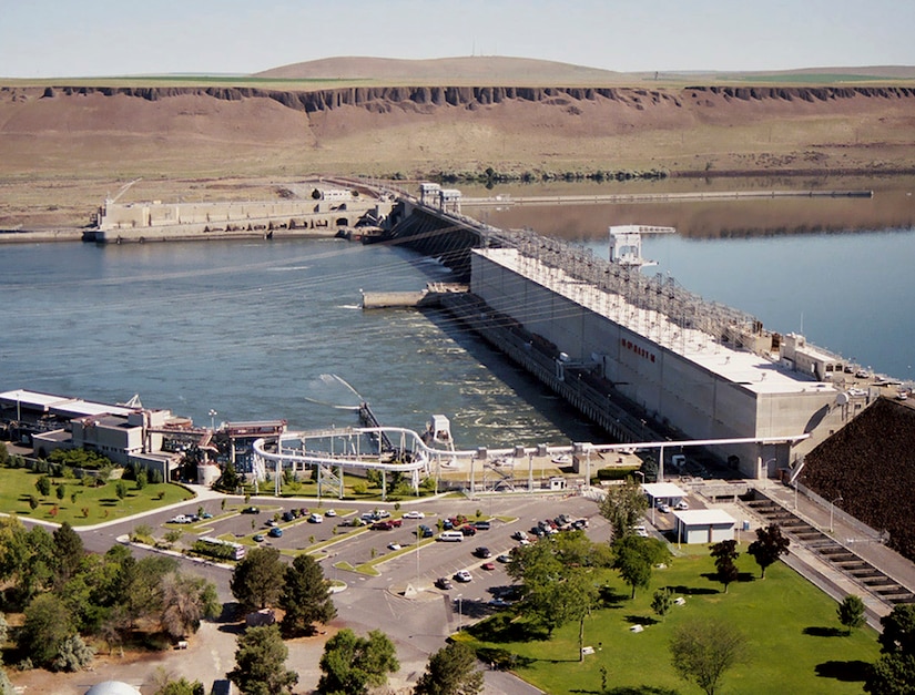 McNary Dam and Lake Wallula > Northwestern Division > Fact Sheet ...