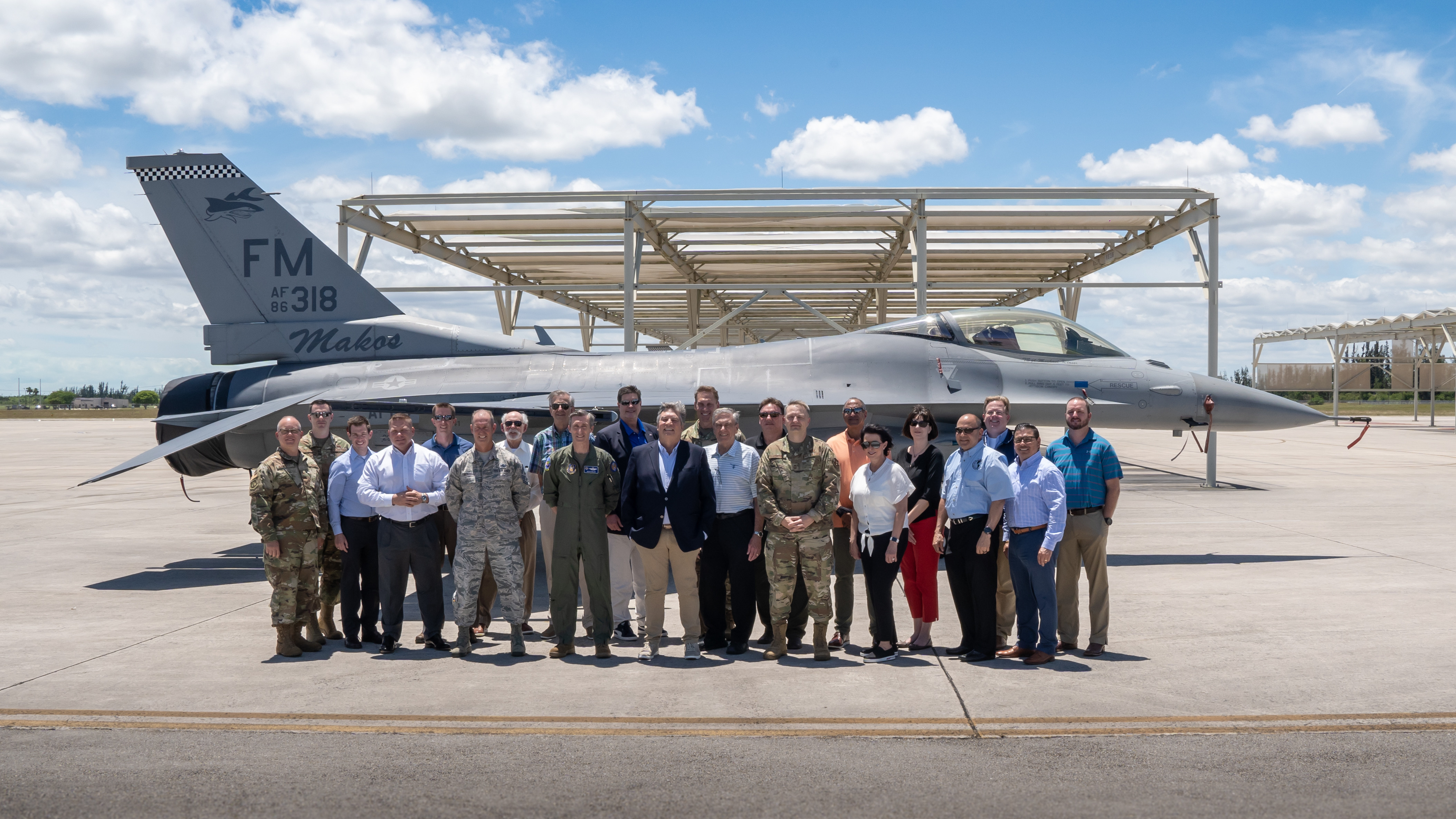 Civic leaders tour base > Homestead Air Reserve Base > Article Display