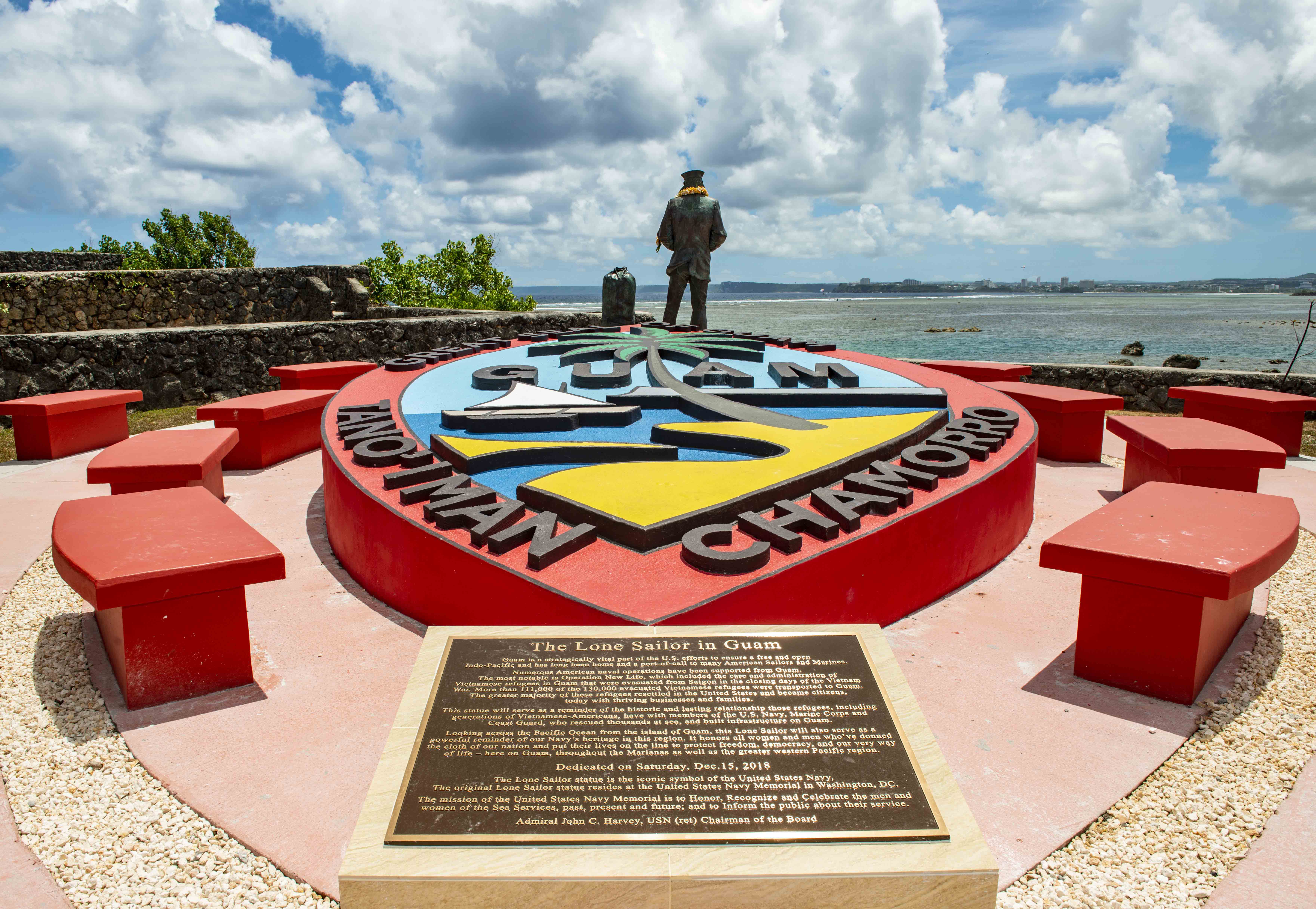 Guam Lone Sailor Statue Plaques Dedicated > Commander, U.S. 7th Fleet ...