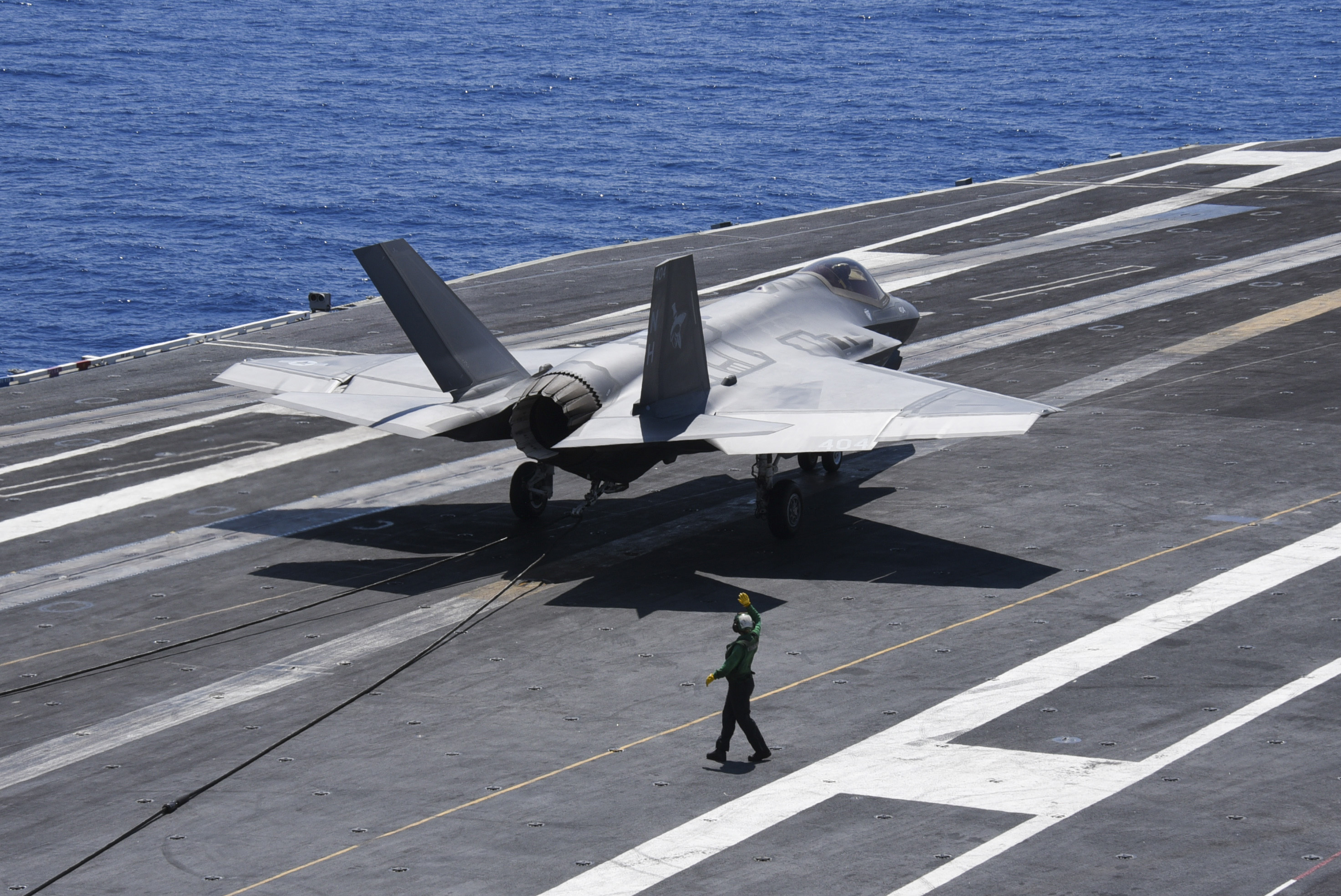 Joint Strike Fighter Logistics System support provides strategic ...