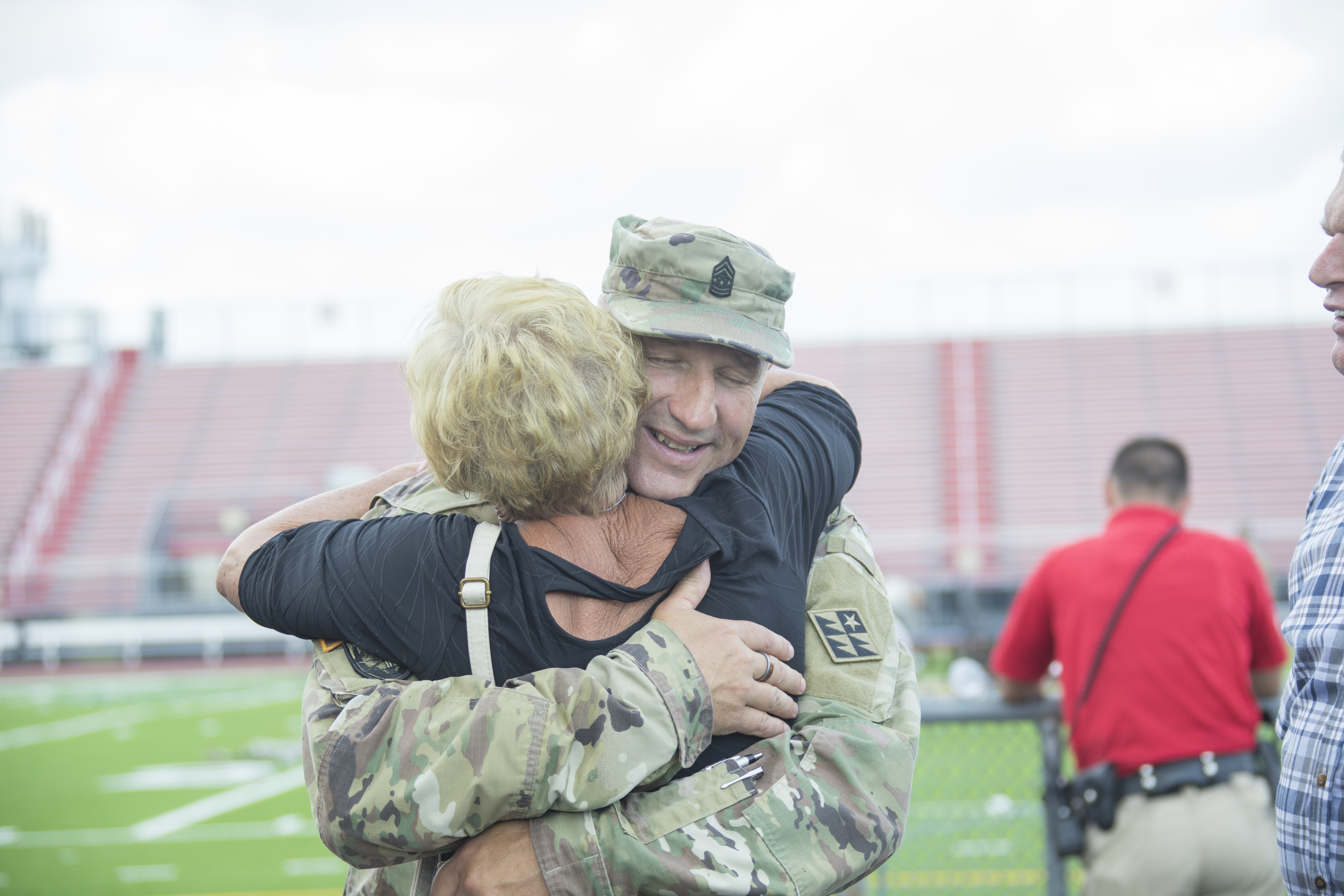Delaware National Guard's 198th Expeditionary Signal Battalion ...