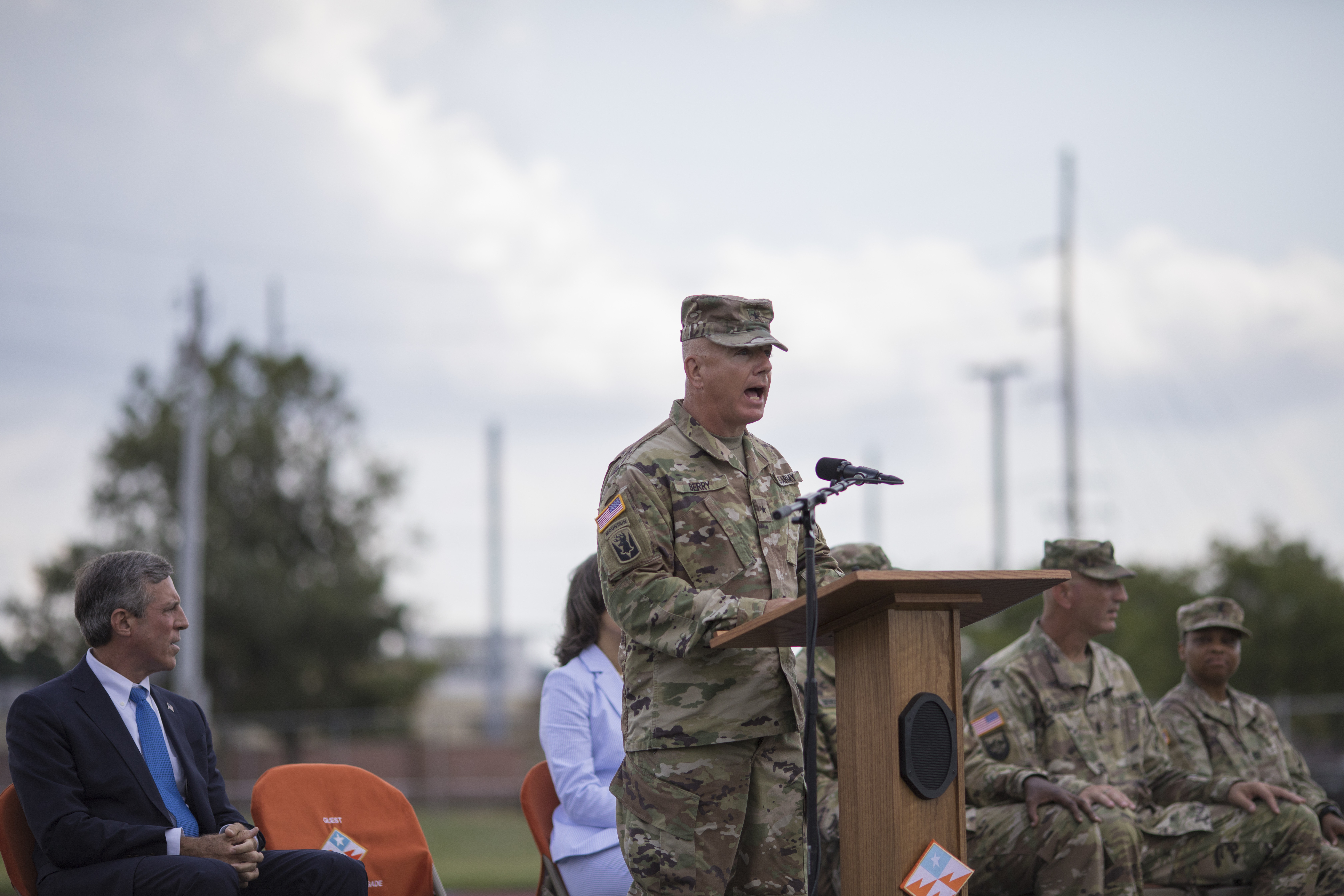 Delaware National Guard's 198th Expeditionary Signal Battalion ...