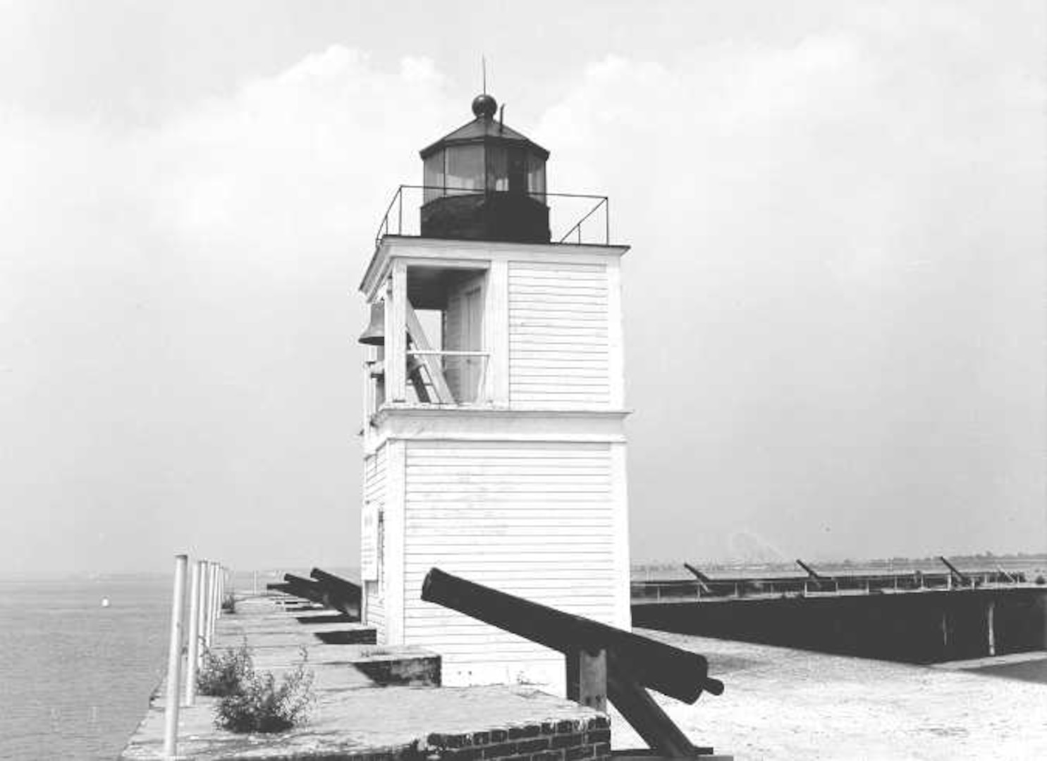 Fort Carroll Light > United States Coast Guard > All