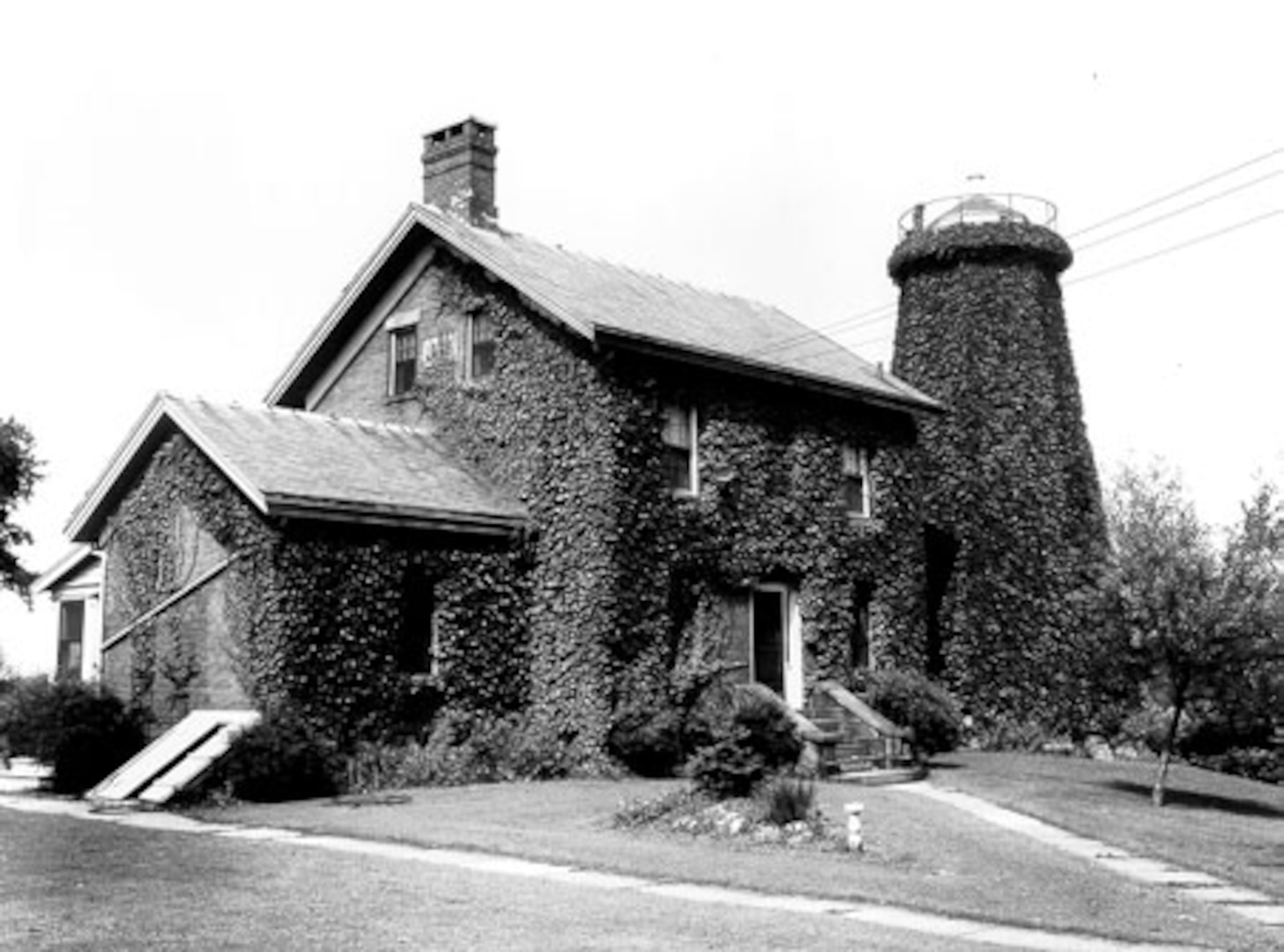 Charlotte-Genesee Lighthouse > United States Coast Guard > All