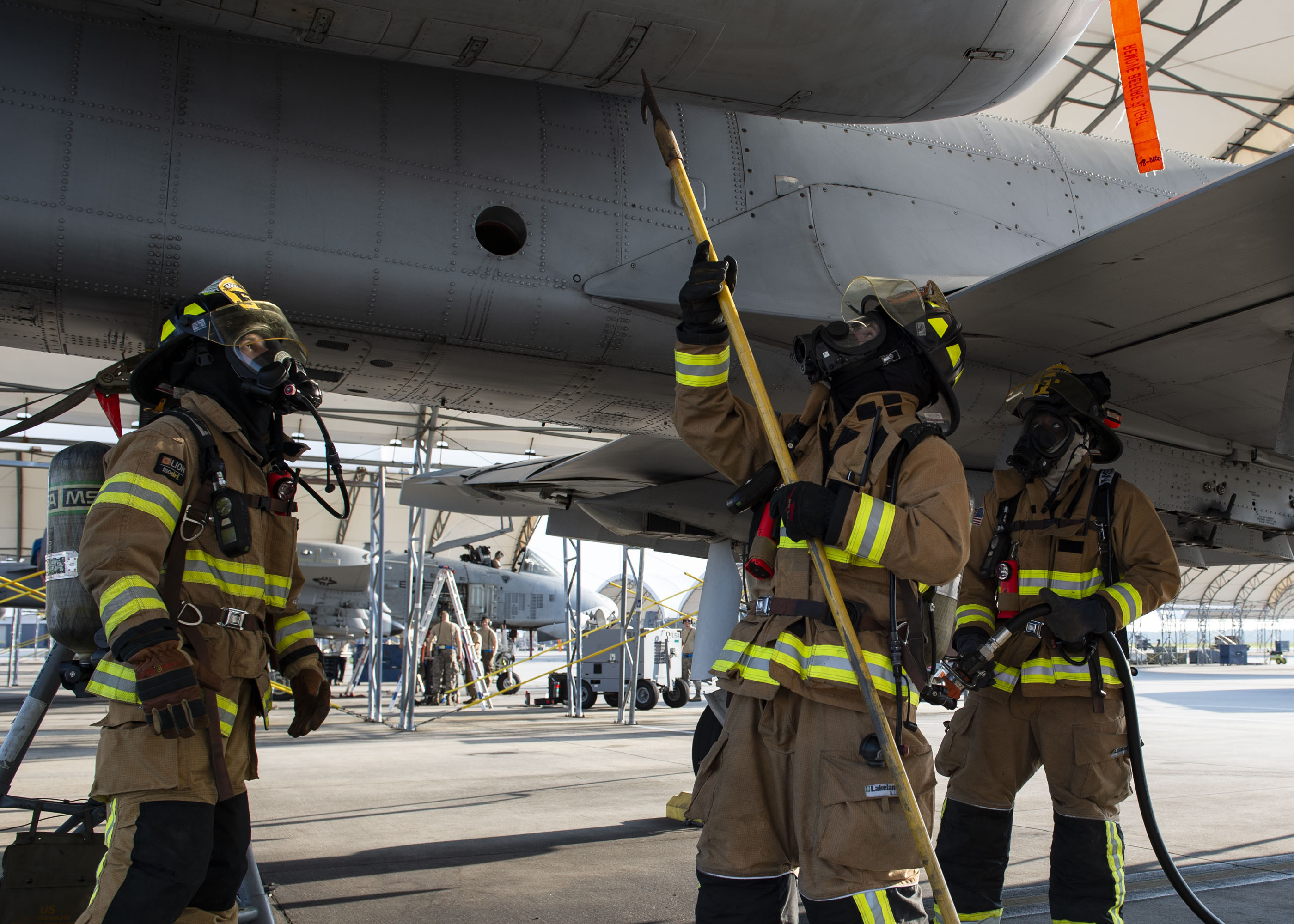 A-10 training increases firefighters capabilities, team cohesion > Air ...