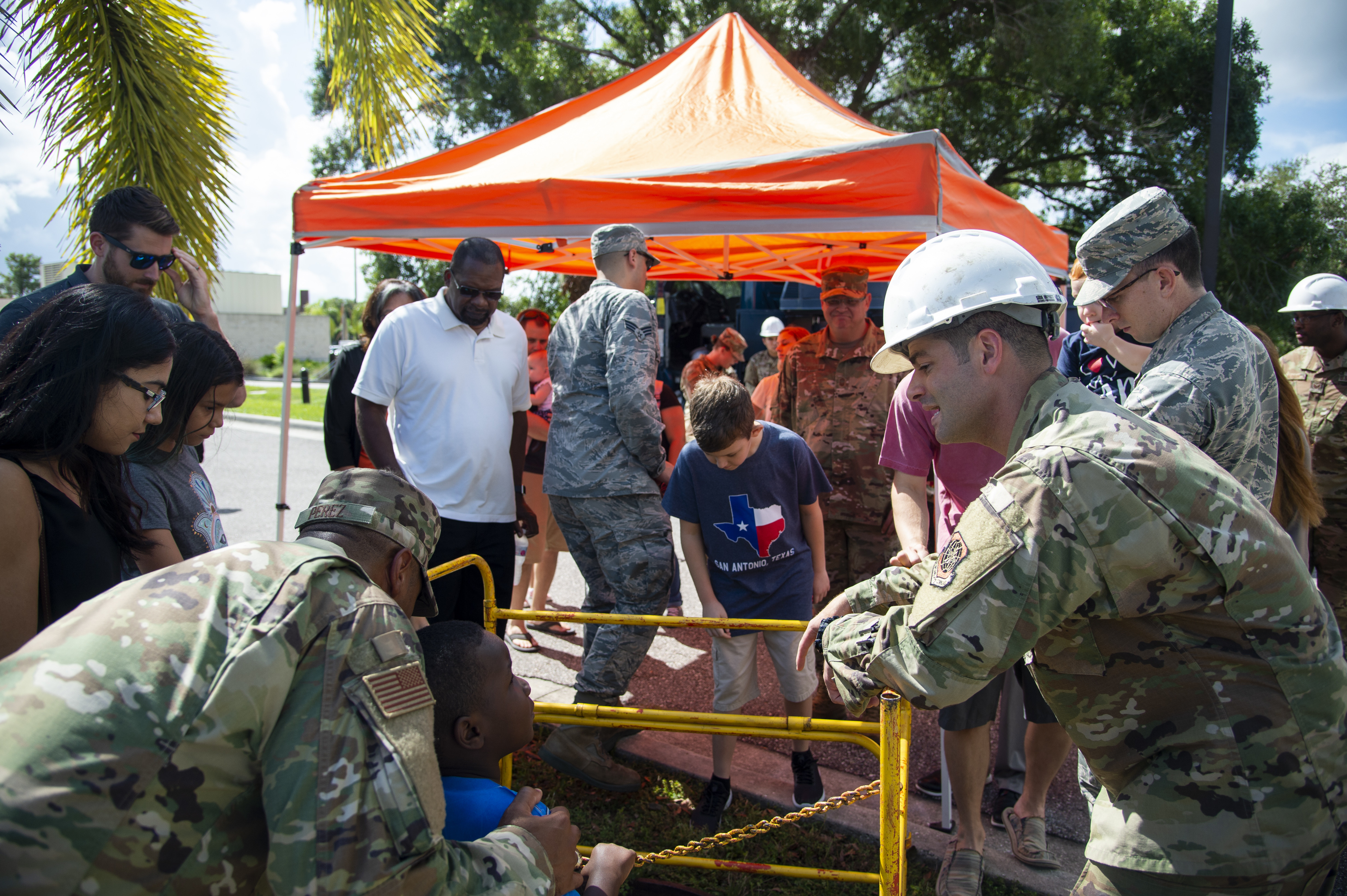 6th Communications Squadron hosts family day > MacDill Air Force Base ...