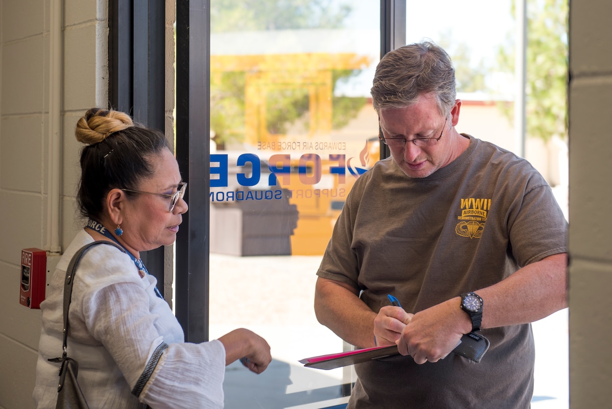 Edwards AFB holds active-shooter exercise > Edwards Air Force Base > News