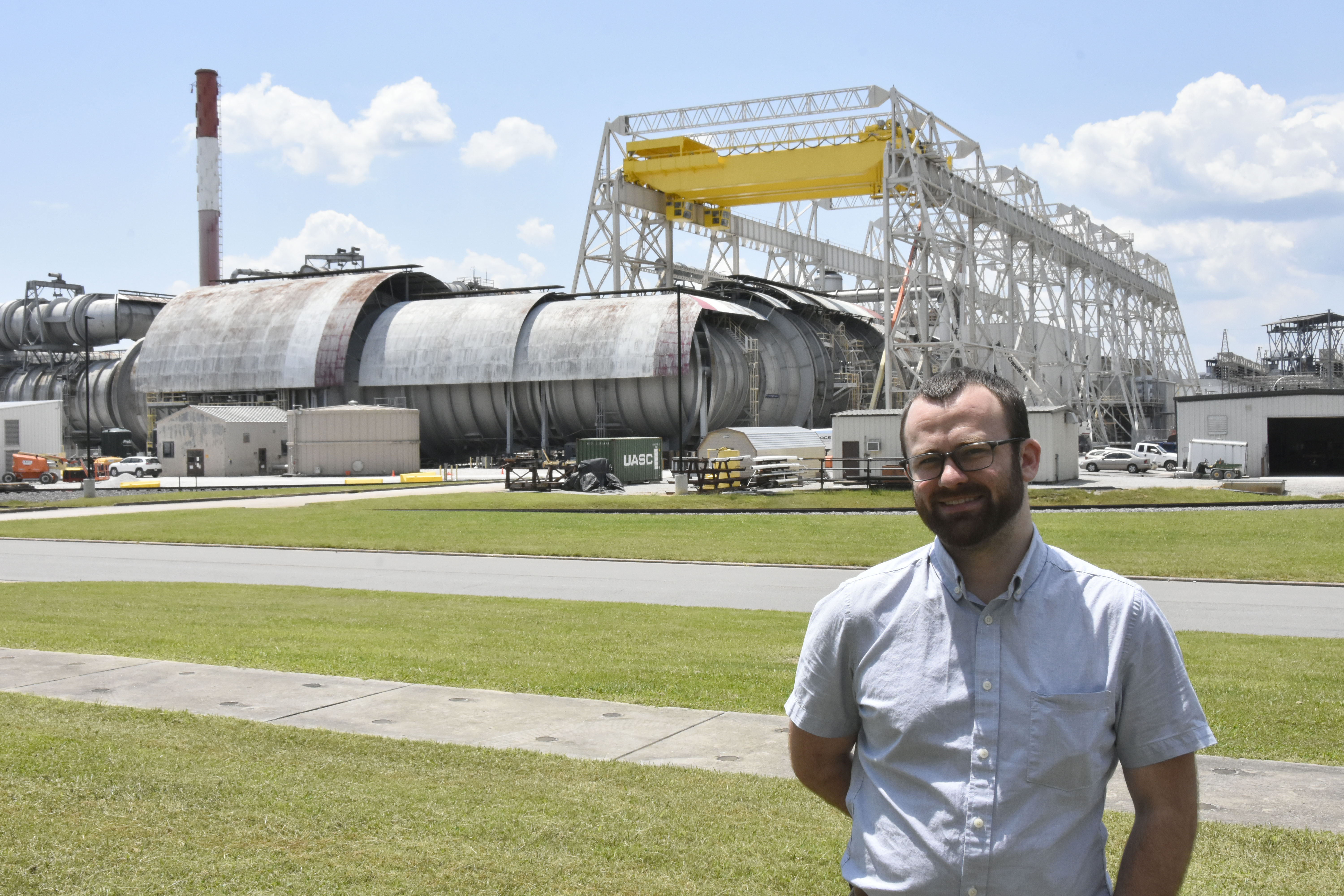 Arnold engineer recounts how he overcame homelessness > Air Force ...