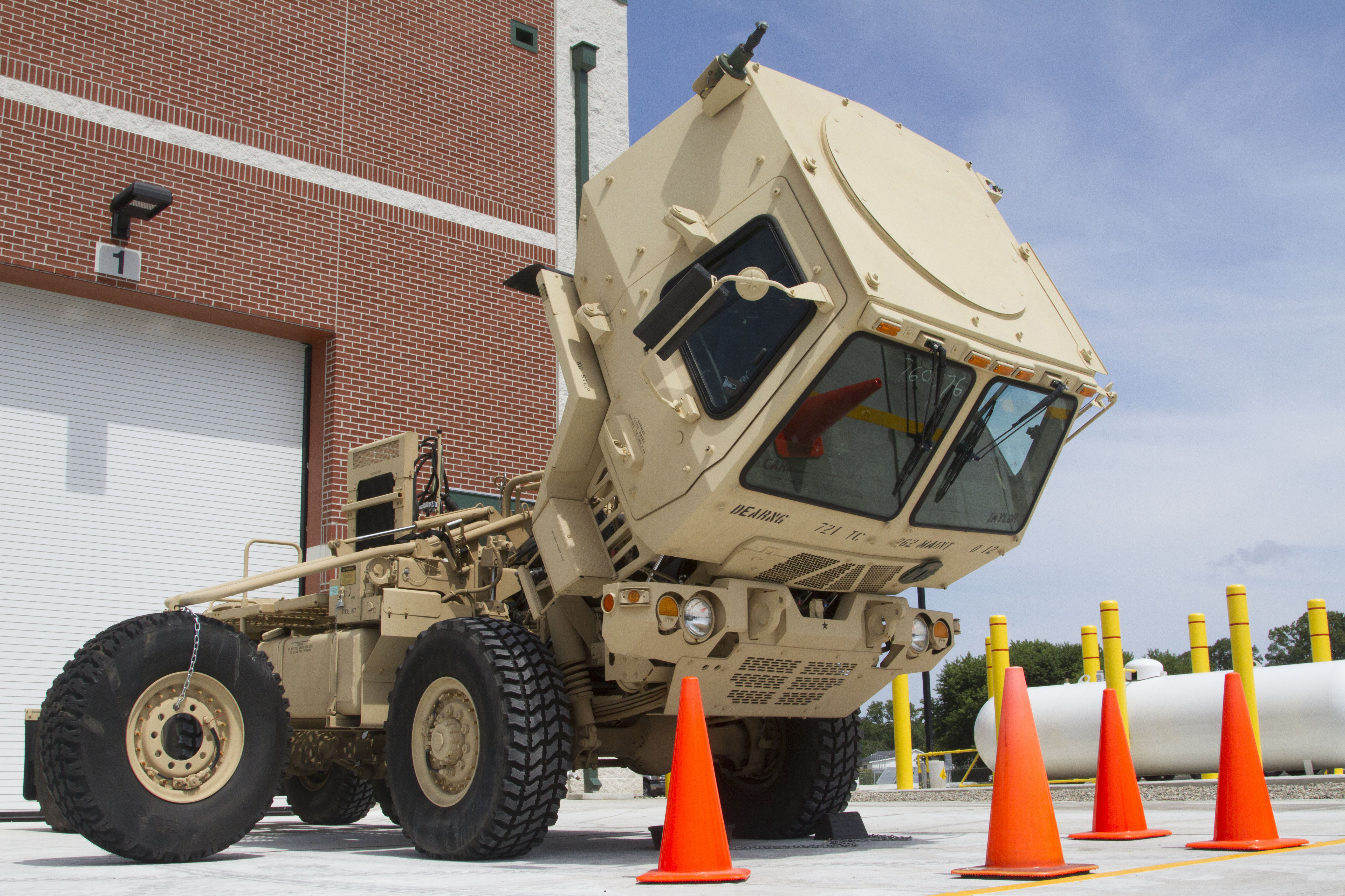DELAWARE NATIONAL GUARD OPENS STATE OF THE ART FIELD MAINTENANCE SHOP ...