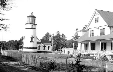 Umpqua Lighthouse > United States Coast Guard > All