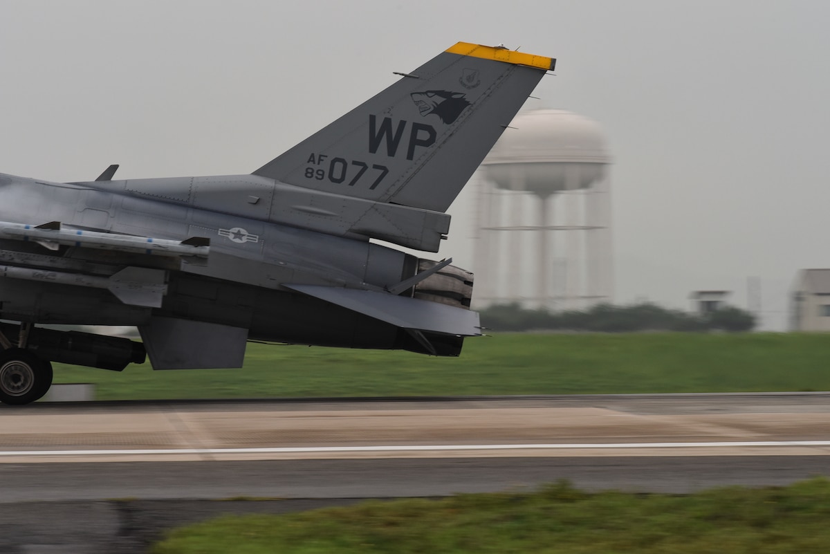 Wolf Pack trains, maintaining combat readiness > Seventh Air Force ...