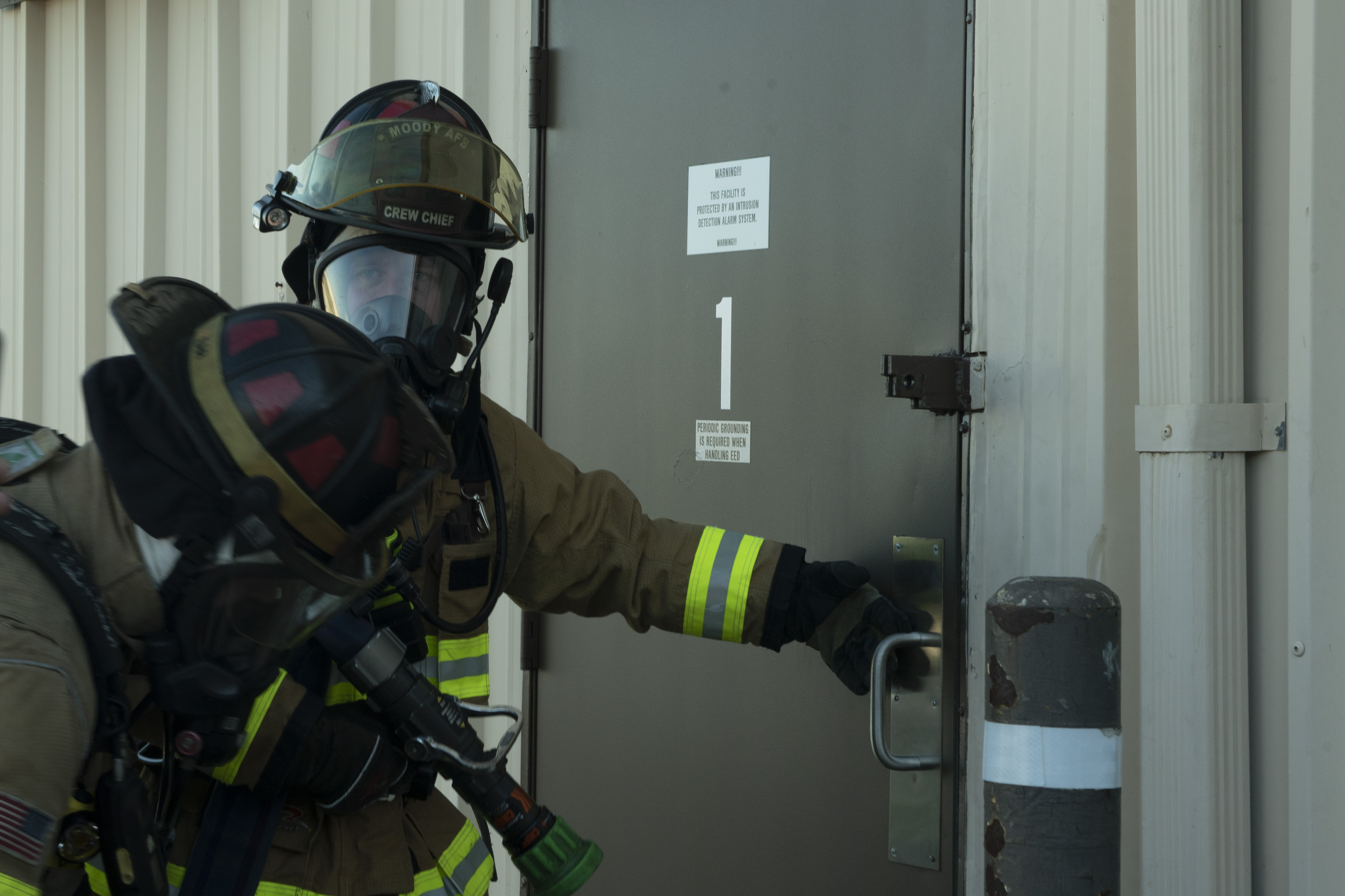 Evacuation drill tests Airmen > Moody Air Force Base > Article Display