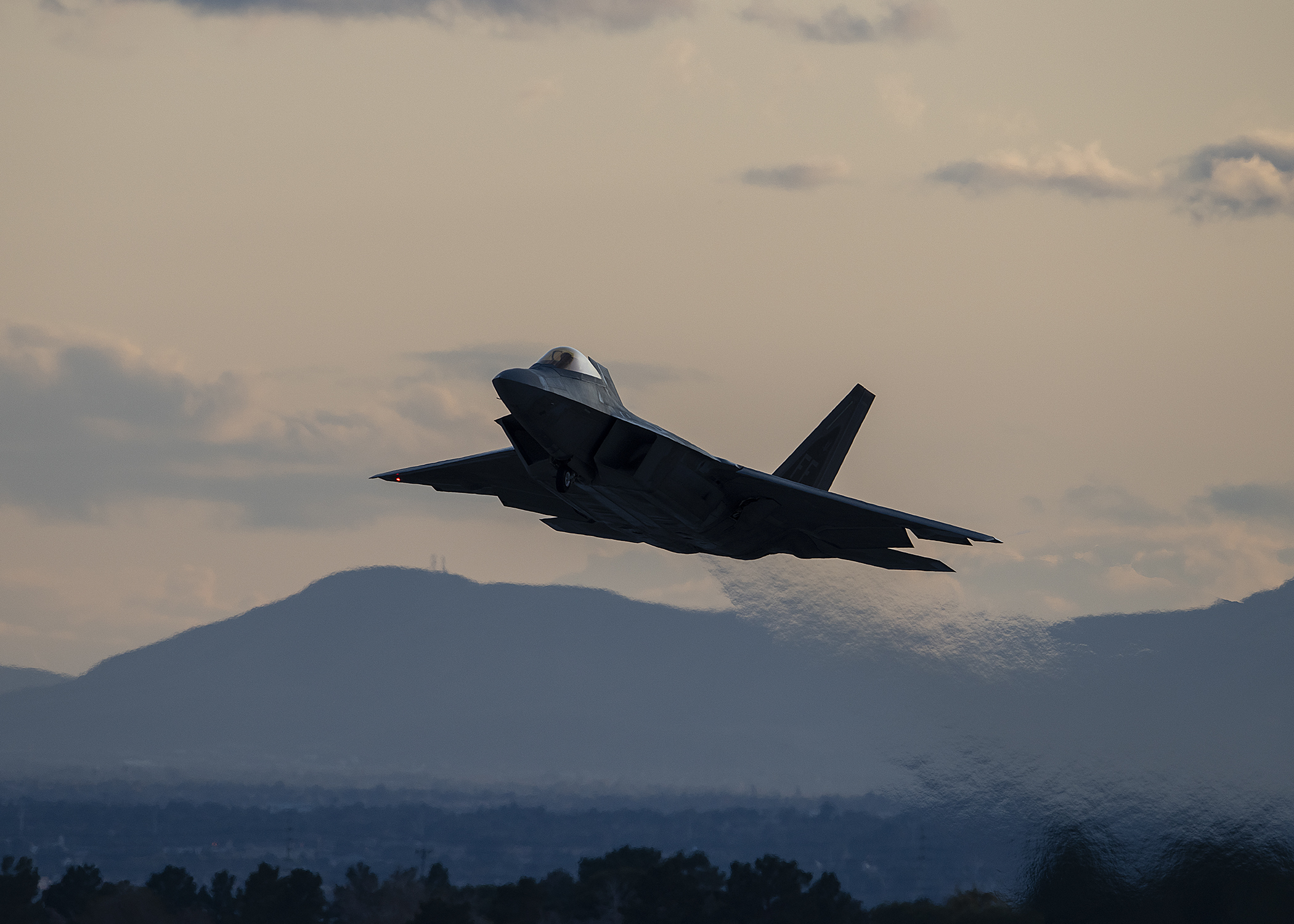 BMT BEAST Week highlighted in AF Week in Photos > 37th Training Wing ...
