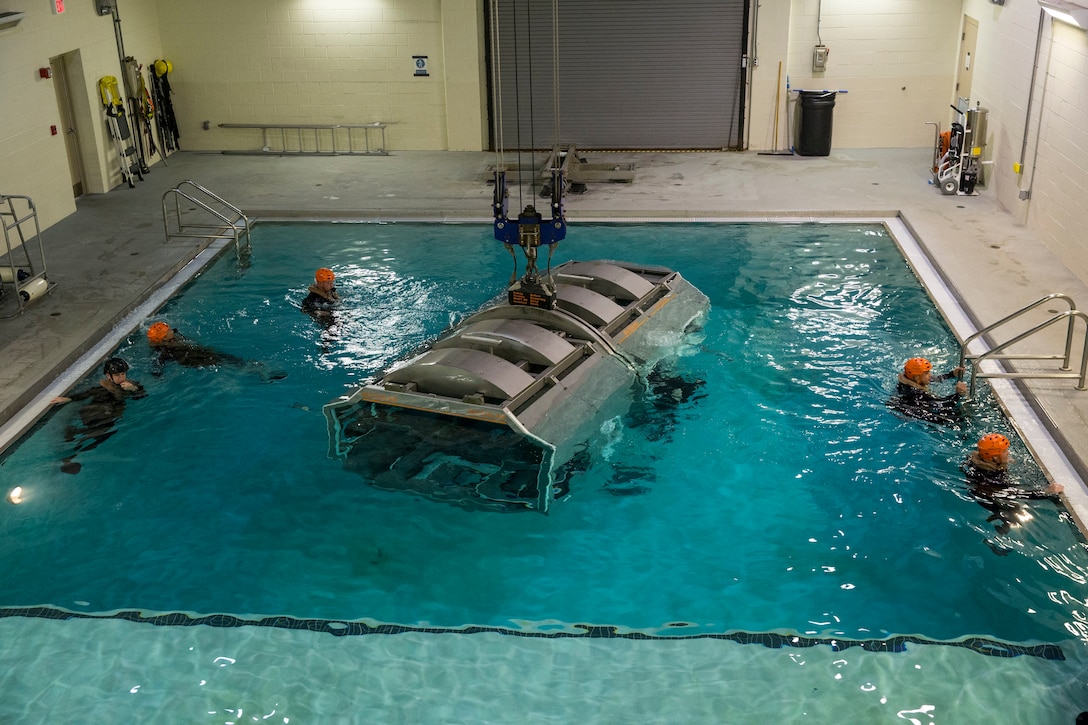 2nd ANGLICO completes underwater egress training
